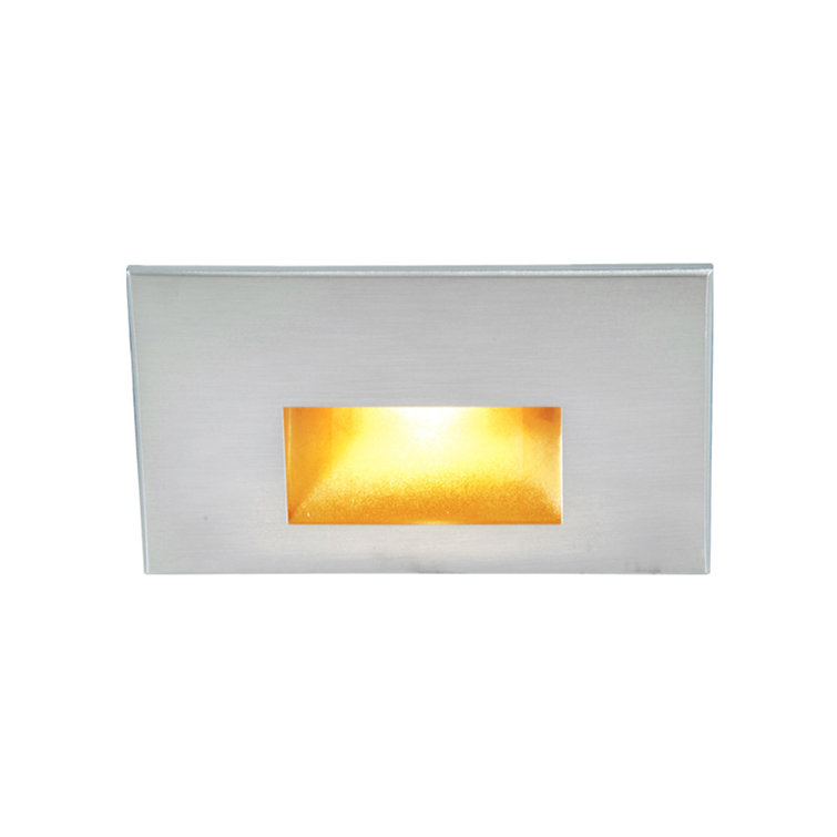 Save 20% • LEDme 120V Integrated LED Horizontal Step and Wall Light