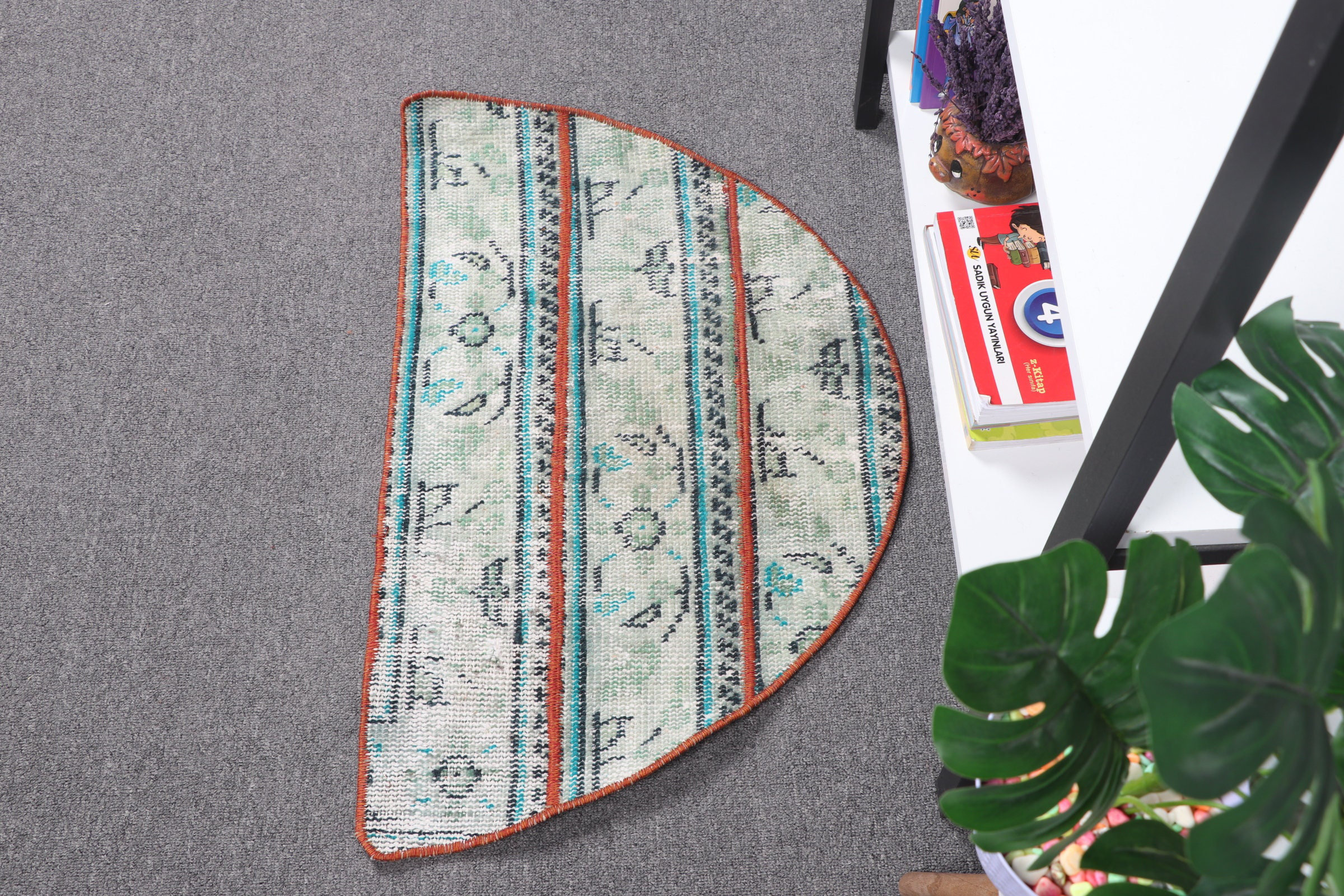 Bungalow Rose Handwoven Small Green Oushak Rug Ideal for Enhancing the ...