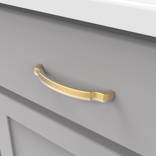 HickoryHardware Crest Kitchen Cabinet Handles, Solid Core Drawer Pulls ...