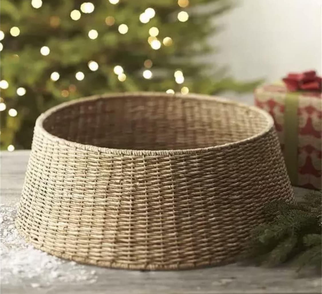 SAPESHA Farmhouse Christmas Tree Collar - Rustic Natural Woven Base ...
