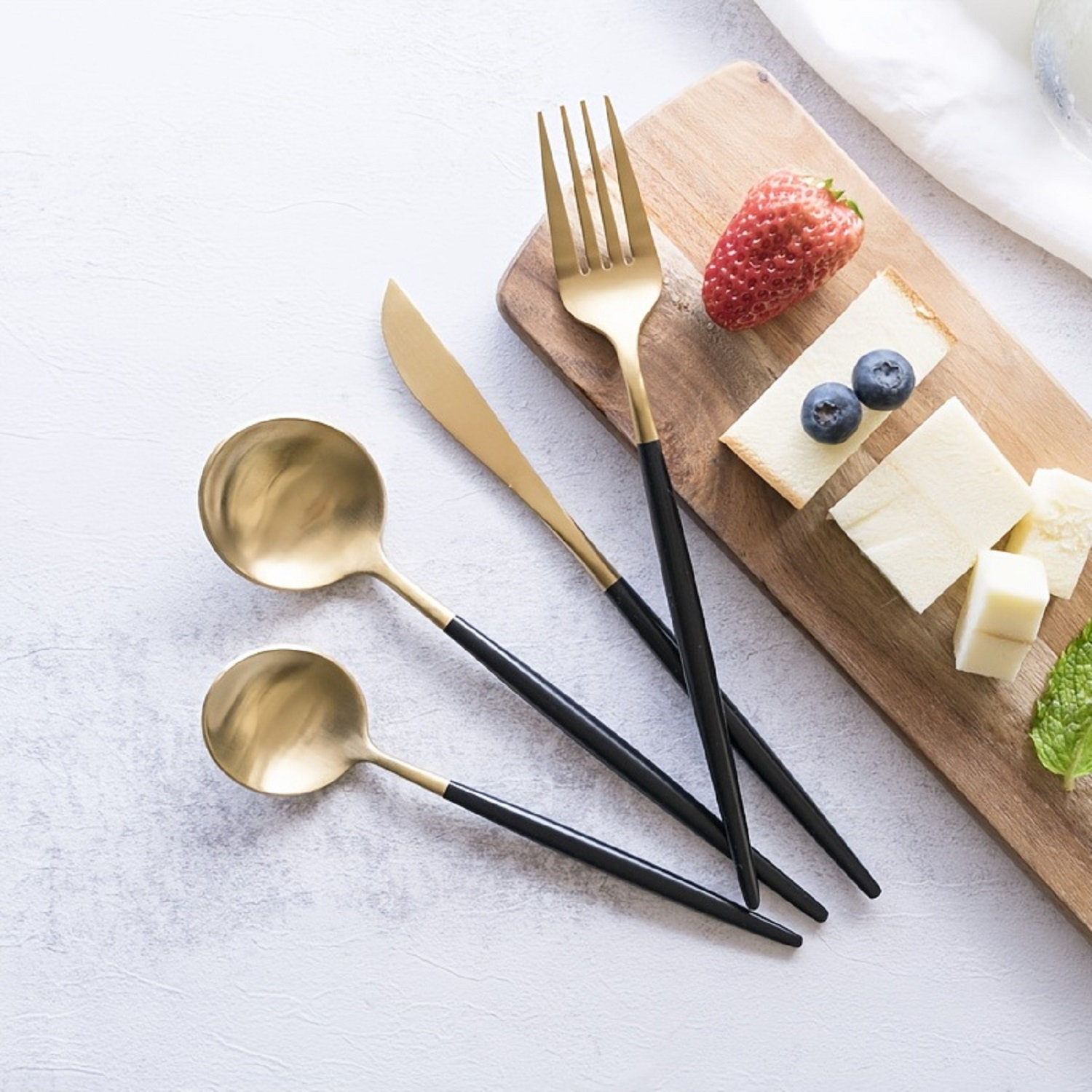 Mercer41 4 pcs Stainless Steel Flatware Set, Steel Dinnerware Set ...