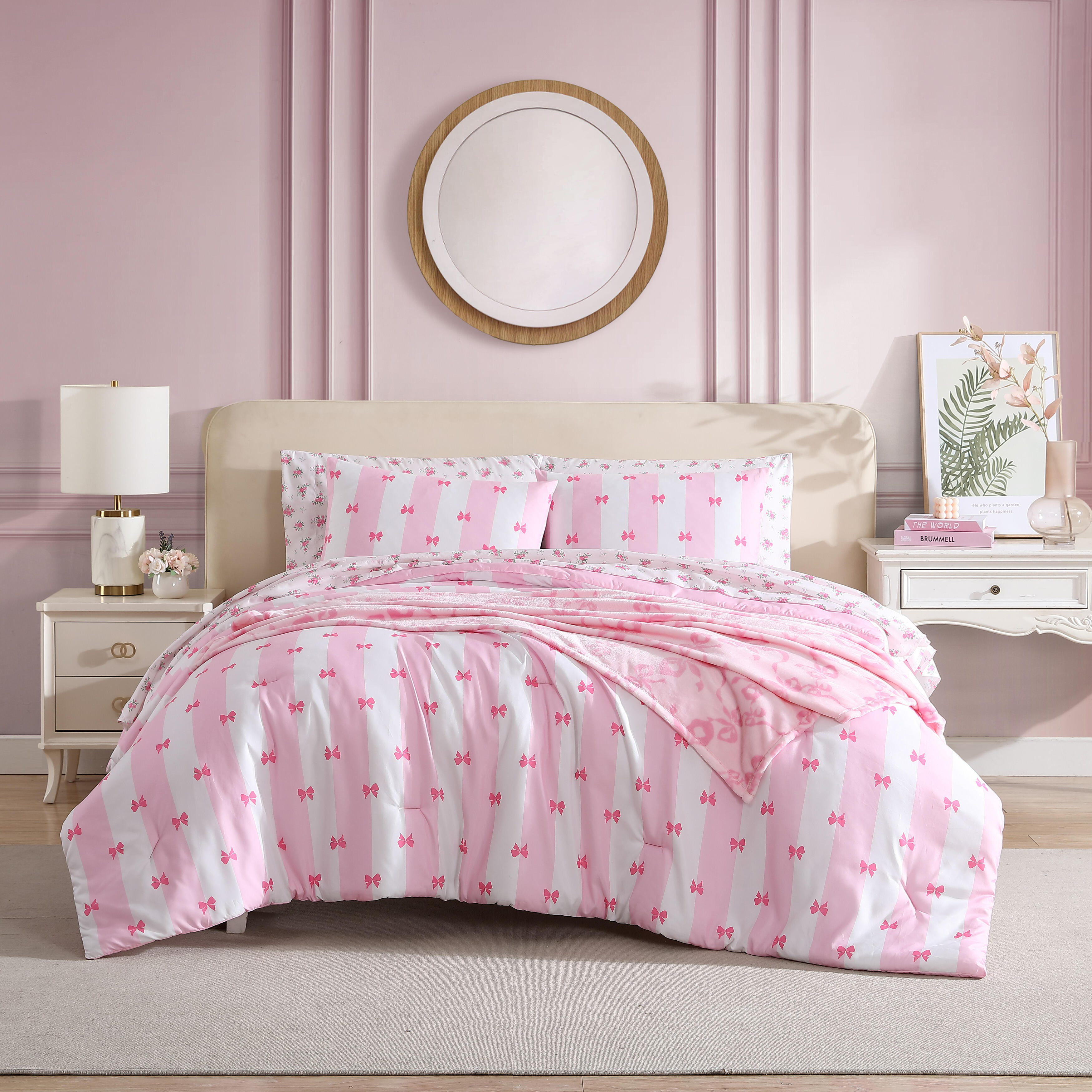 Betsey Johnson Bow Stripe Pink Reversible Bed Set & Reviews - Wayfair ...