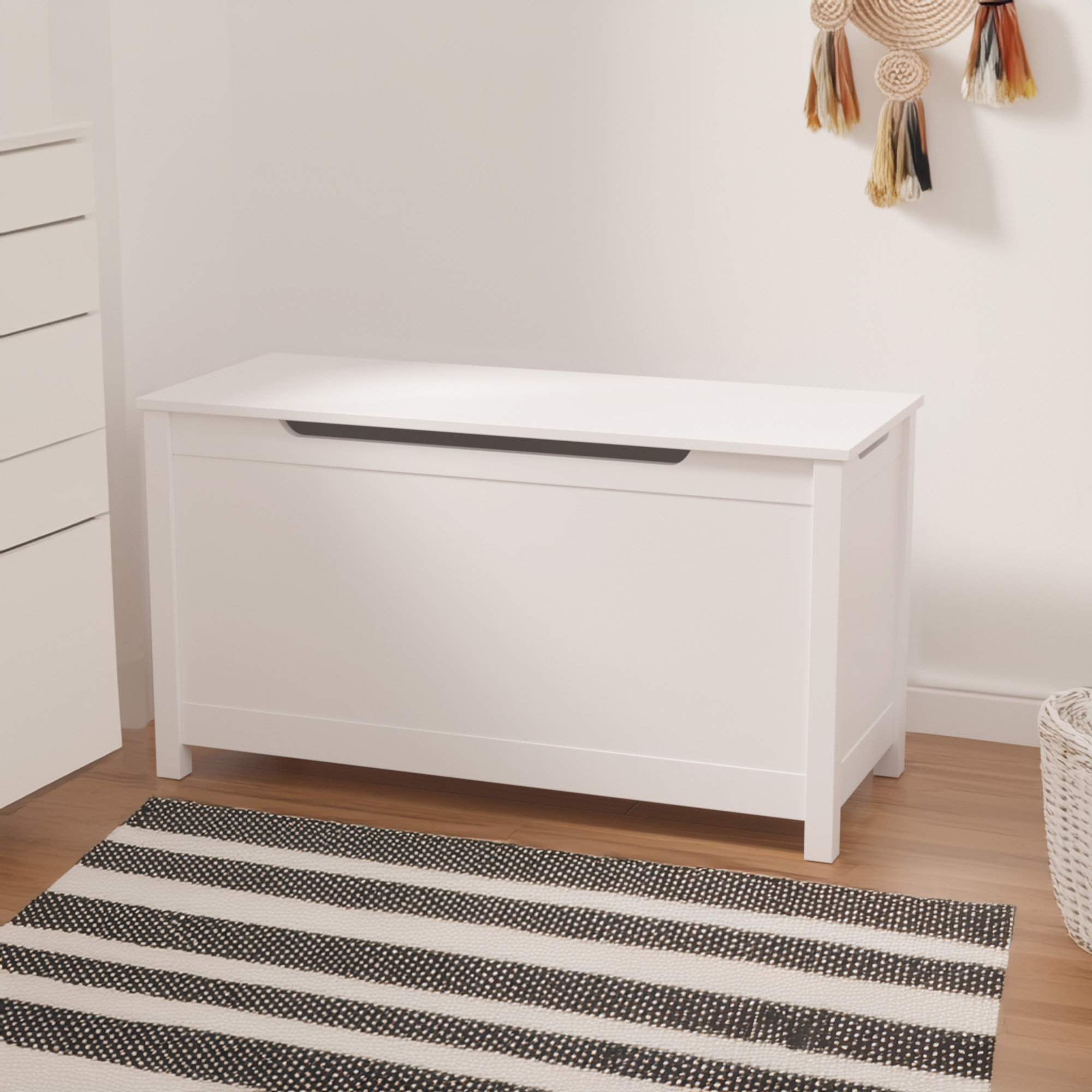 NTYUNRR 30 Inches Kids Wooden Toy Box/Bench With Safety Hinged Lid For ...