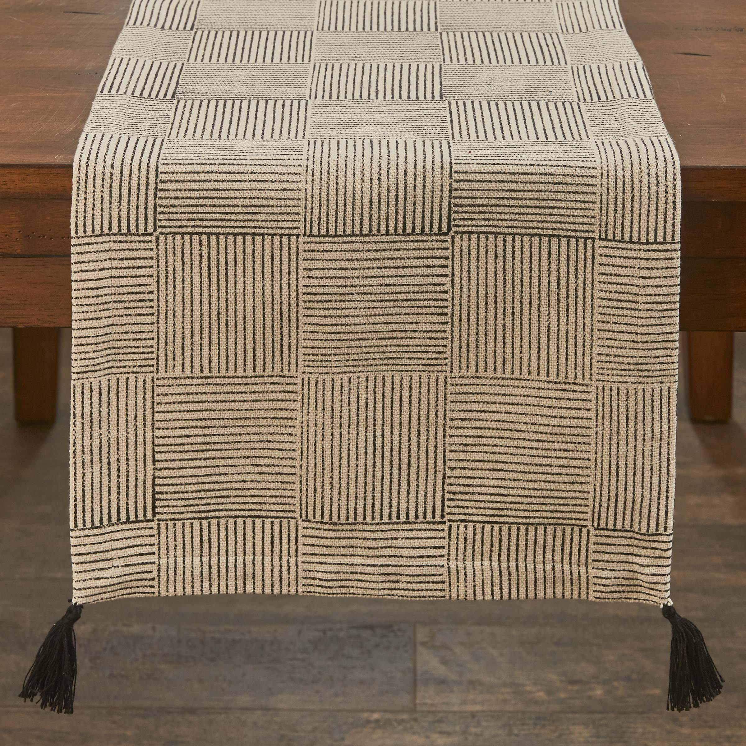 Latitude Run® Kintrell Rectangular Geometric Table Runner | Wayfair