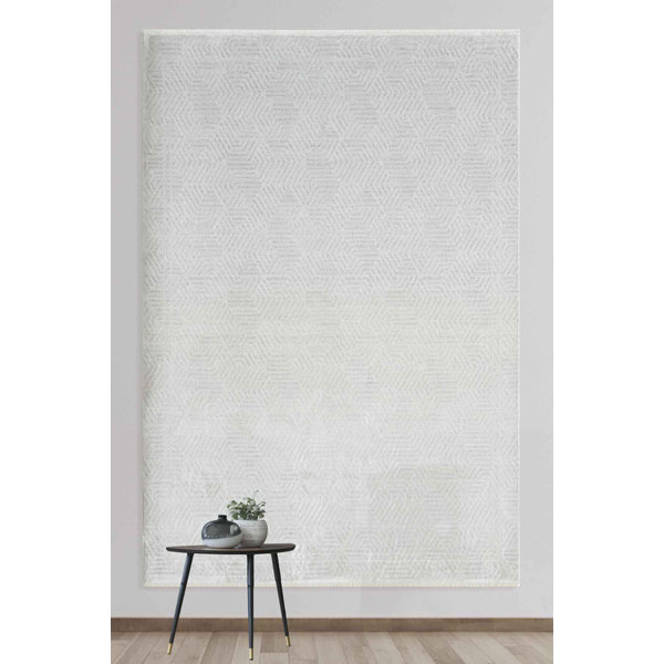 Corrigan Studio Charleigh Geometric Machine Woven Grey Area Rug ...