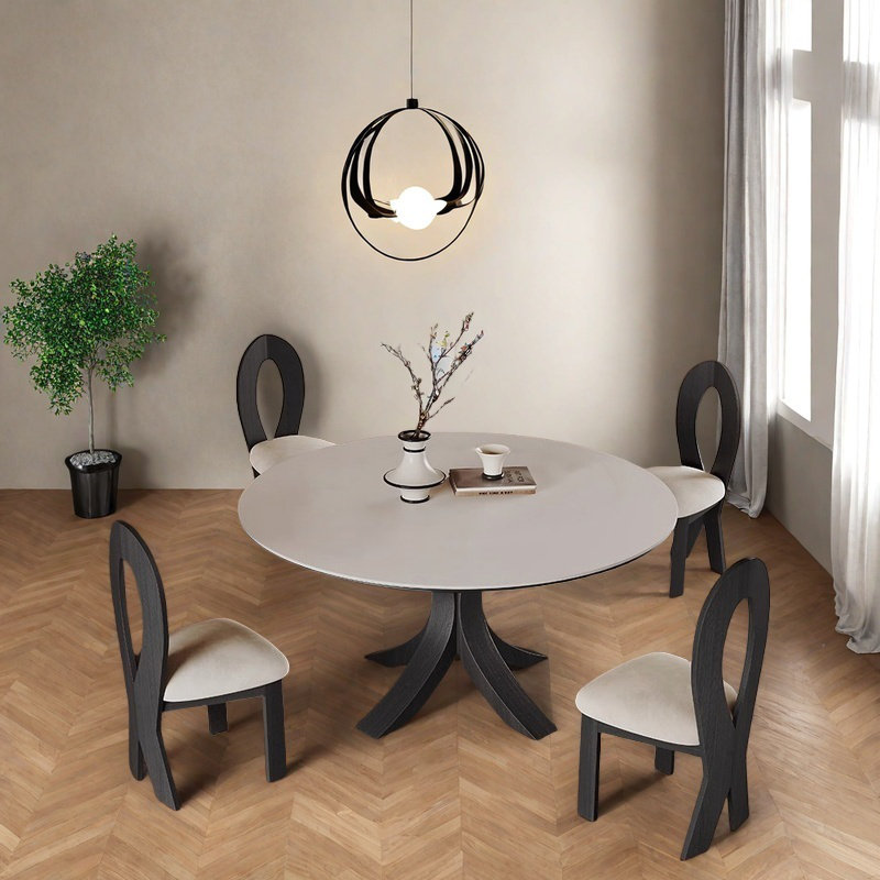 A Zoetic Home Vintage round table small family table and chair ...