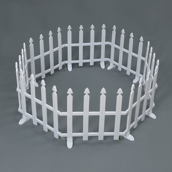 The Holiday Aisle® 8-Piece Light Show Fence Design Outdoor Holiday ...