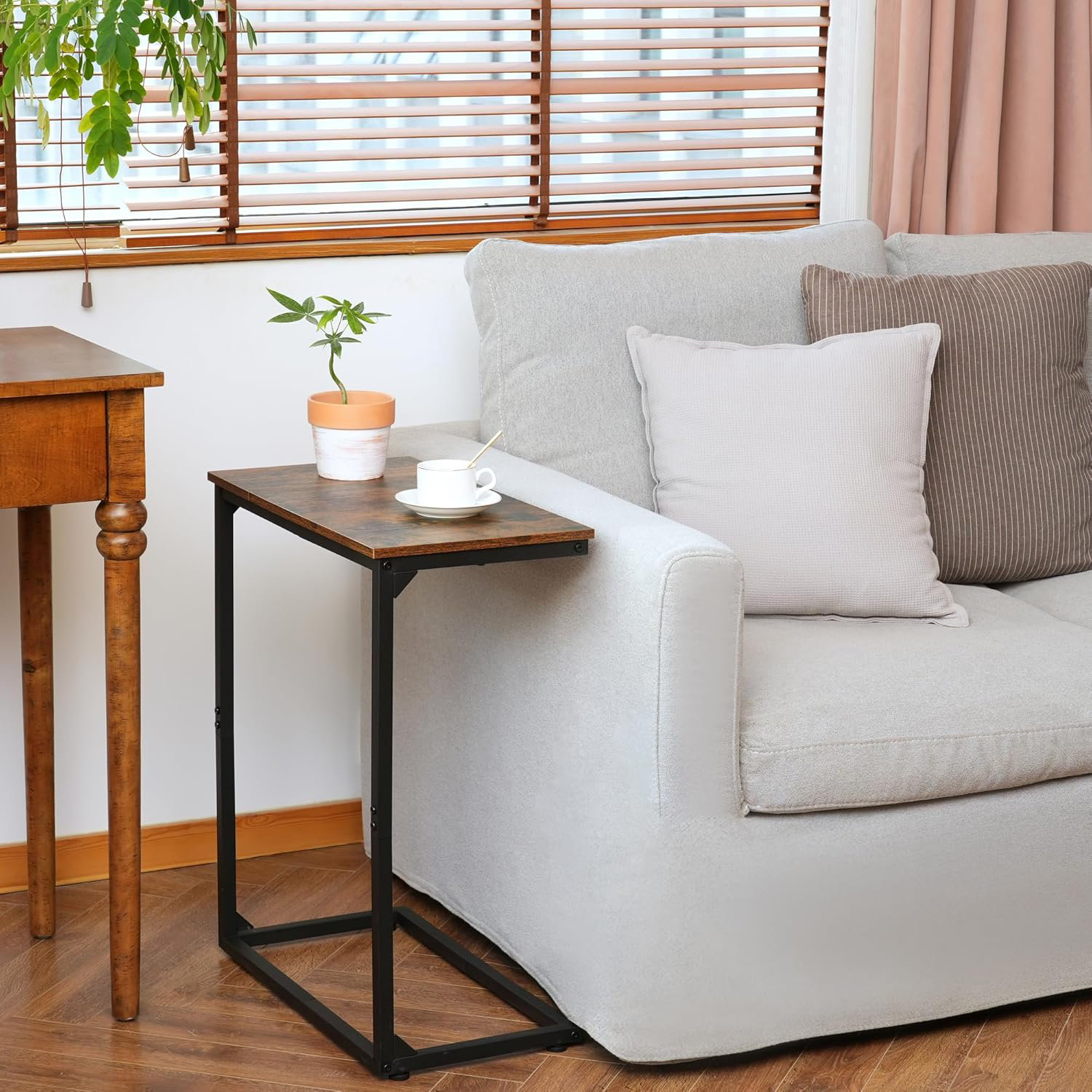 17 Stories C-Shaped End Table With Slide-Under Design, Space-Saving ...