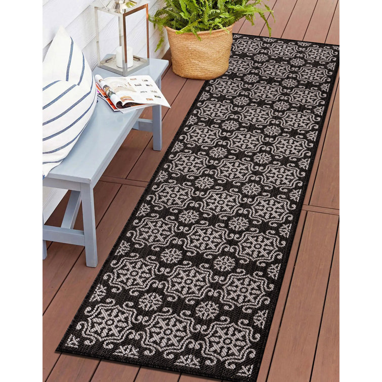 Lark Manor Andelija Geometric Black/Gray Indoor & Outdoor Area Rug ...
