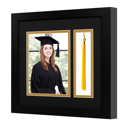 graduation frames malta