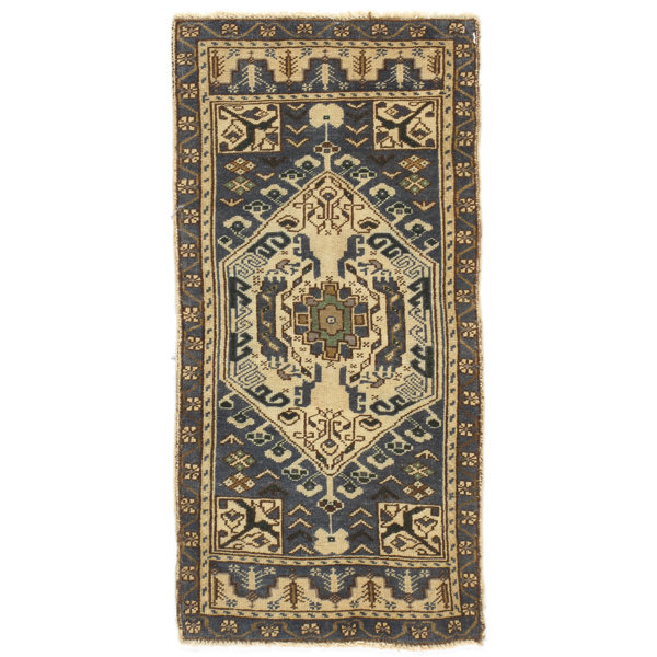 Lavender Oriental Carpets One-of-a-Kind Hand-Knotted 1'8" x 3'5" Area ...
