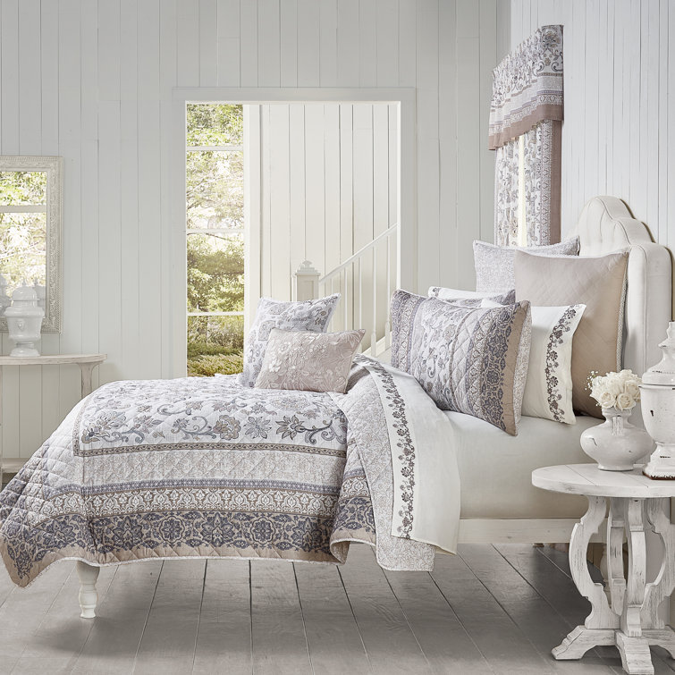 Royal Court Chelsea Quilt Set | Wayfair