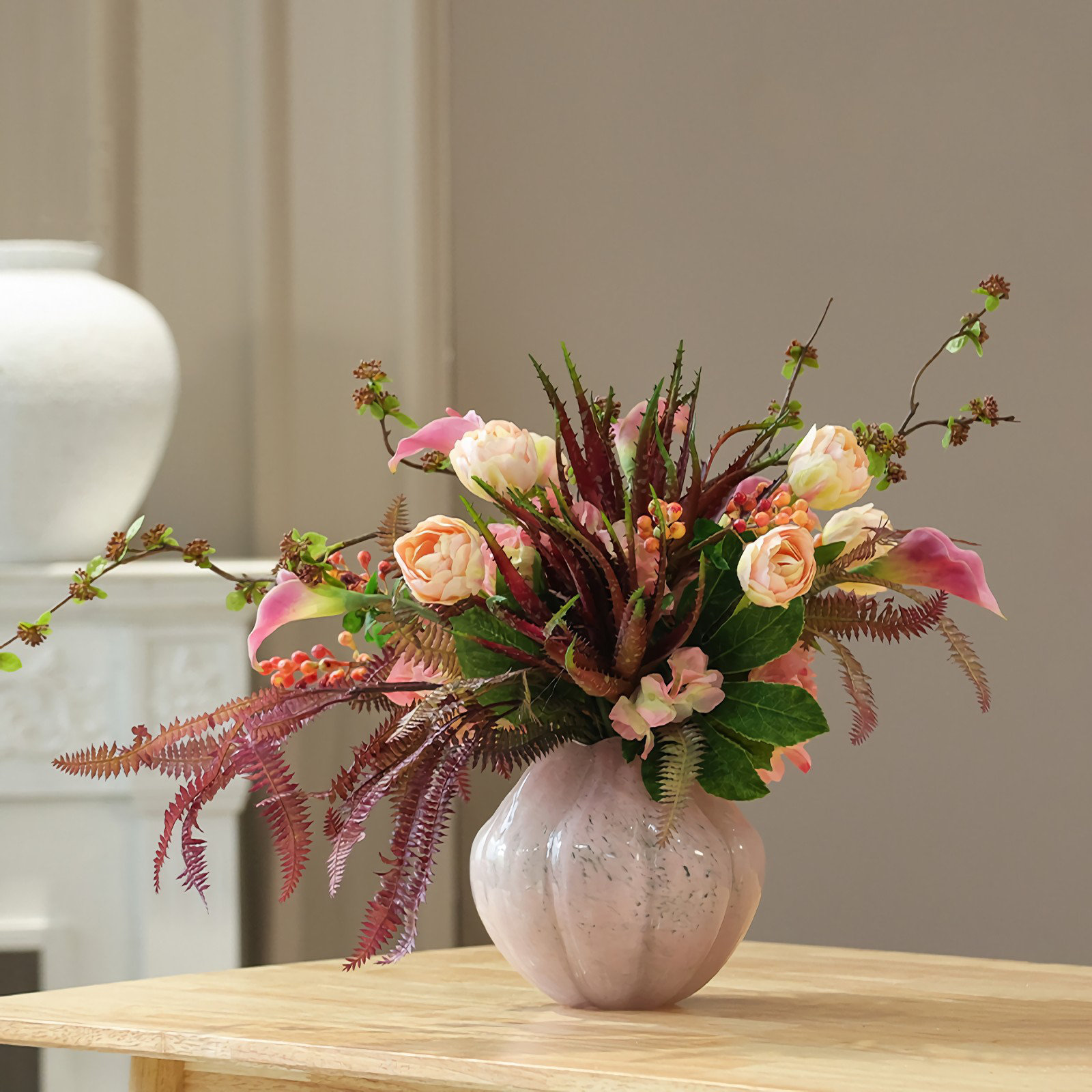 Infinitee Green Simulated Flowers, Fake Flower Arrangement, European ...