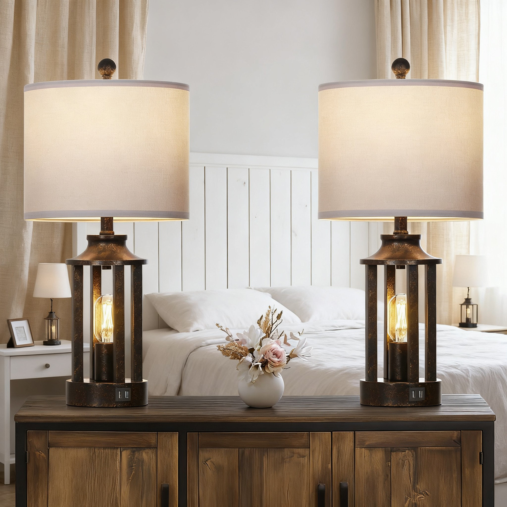Williston Forge Ensemble de 2 lampes de table de ferme avec ports de ...