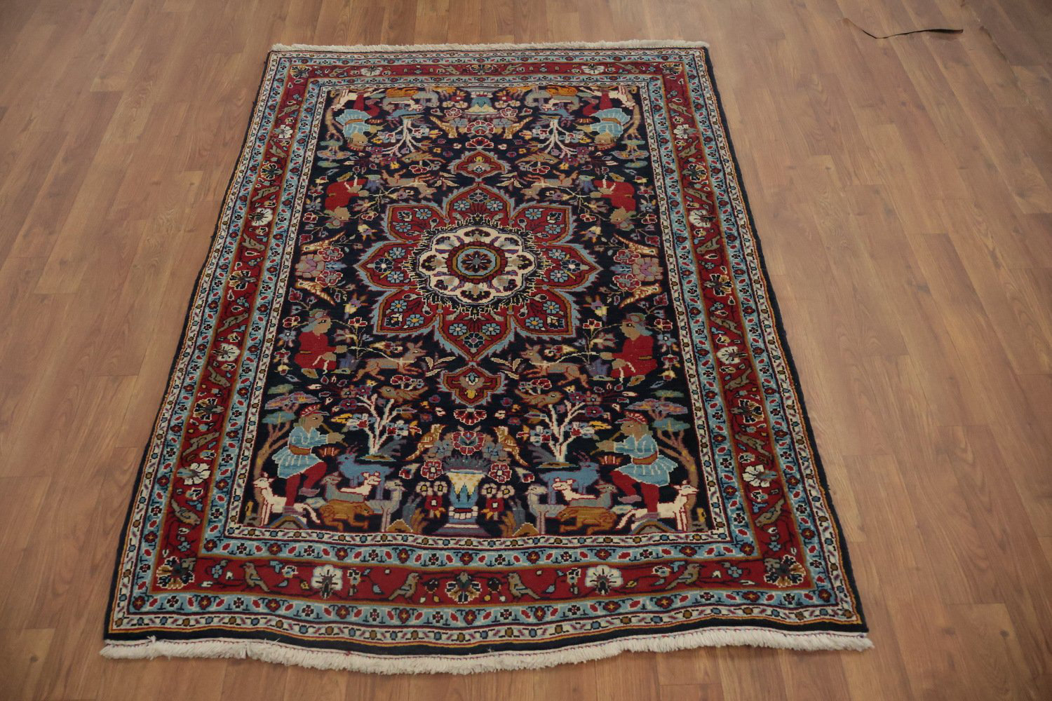 Bloomsbury Market Richly Detailed Traditional Rug 4x5 Featuring ...