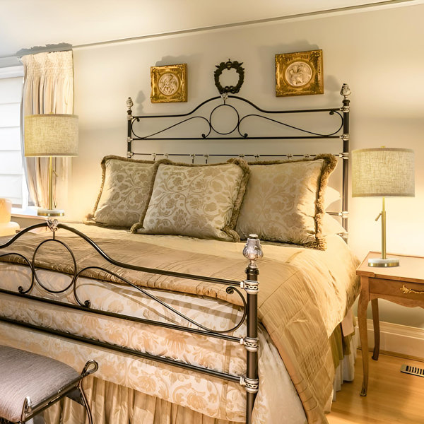 Mercer41 Manolya Marble Table Lamp - Wayfair Canada