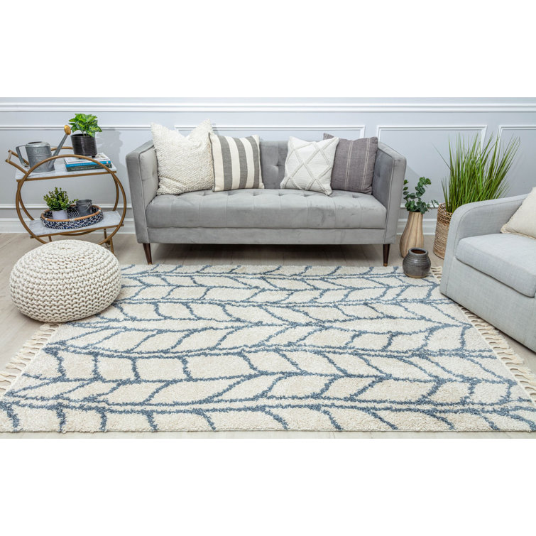 CosmoLiving by Cosmopolitan Bennett Geometric Cloud Vine Area Rug ...
