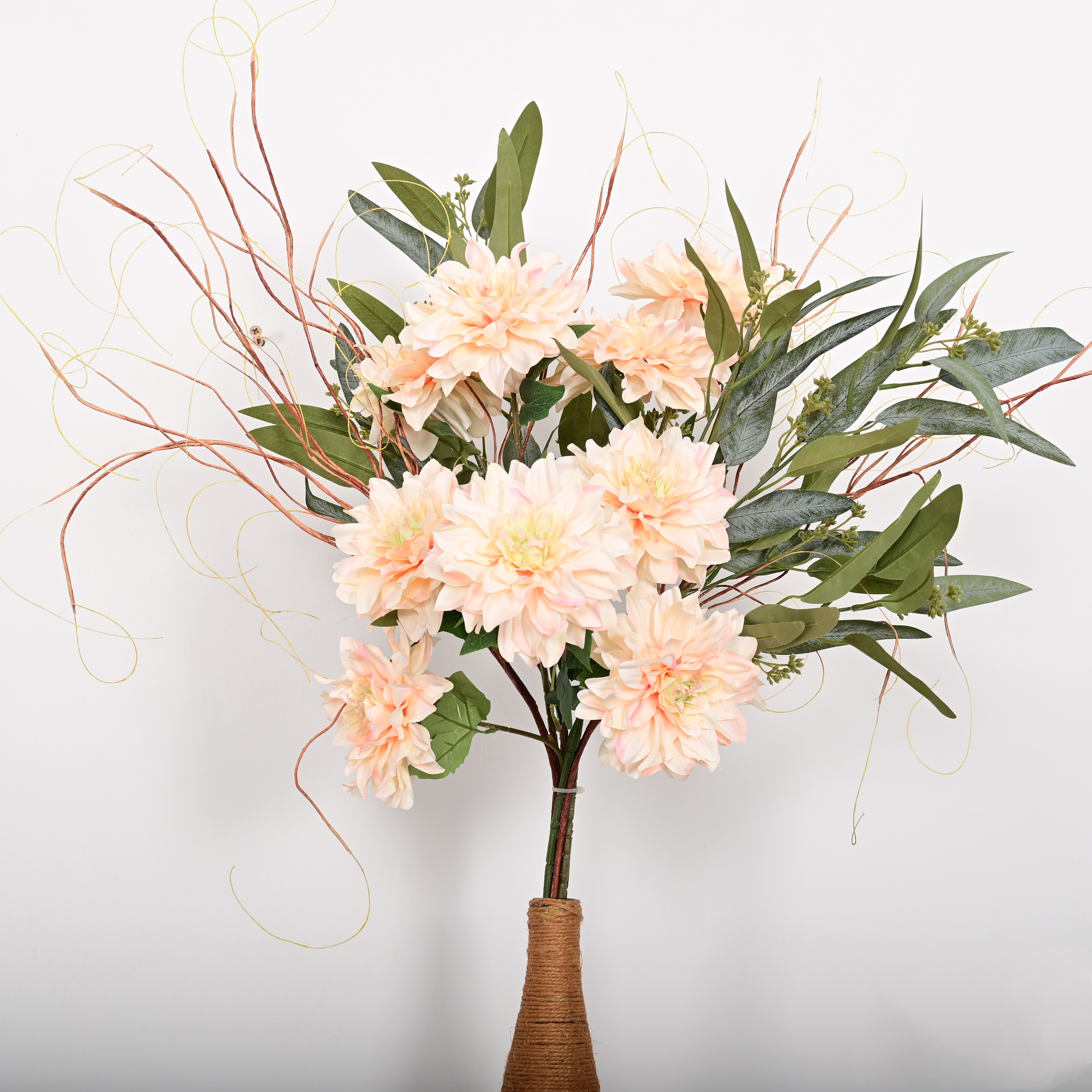 Primrue Farmhouse Artificial Dahlia Floral Arrangement For Wedding ...