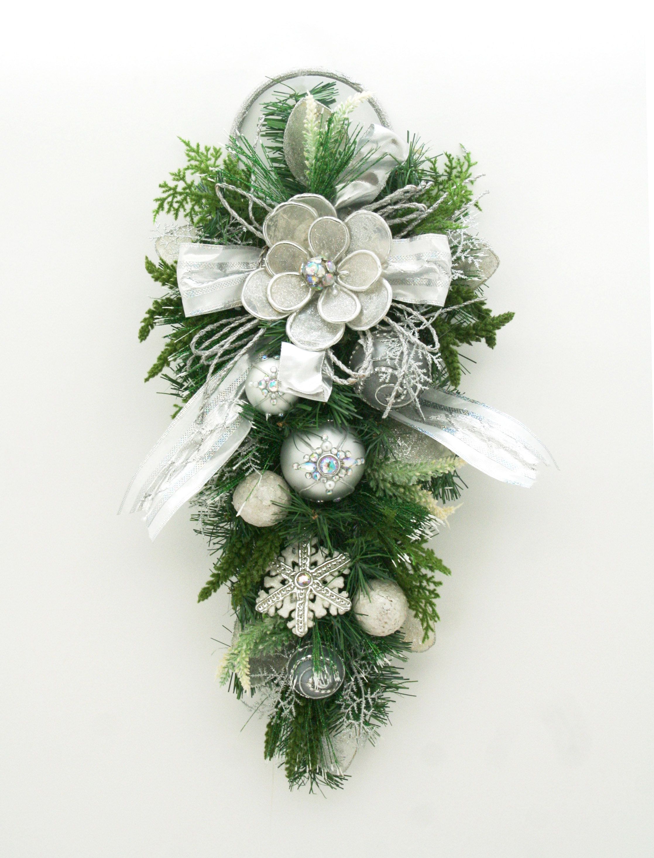 The Holiday Aisle® Capiz Swag | Wayfair