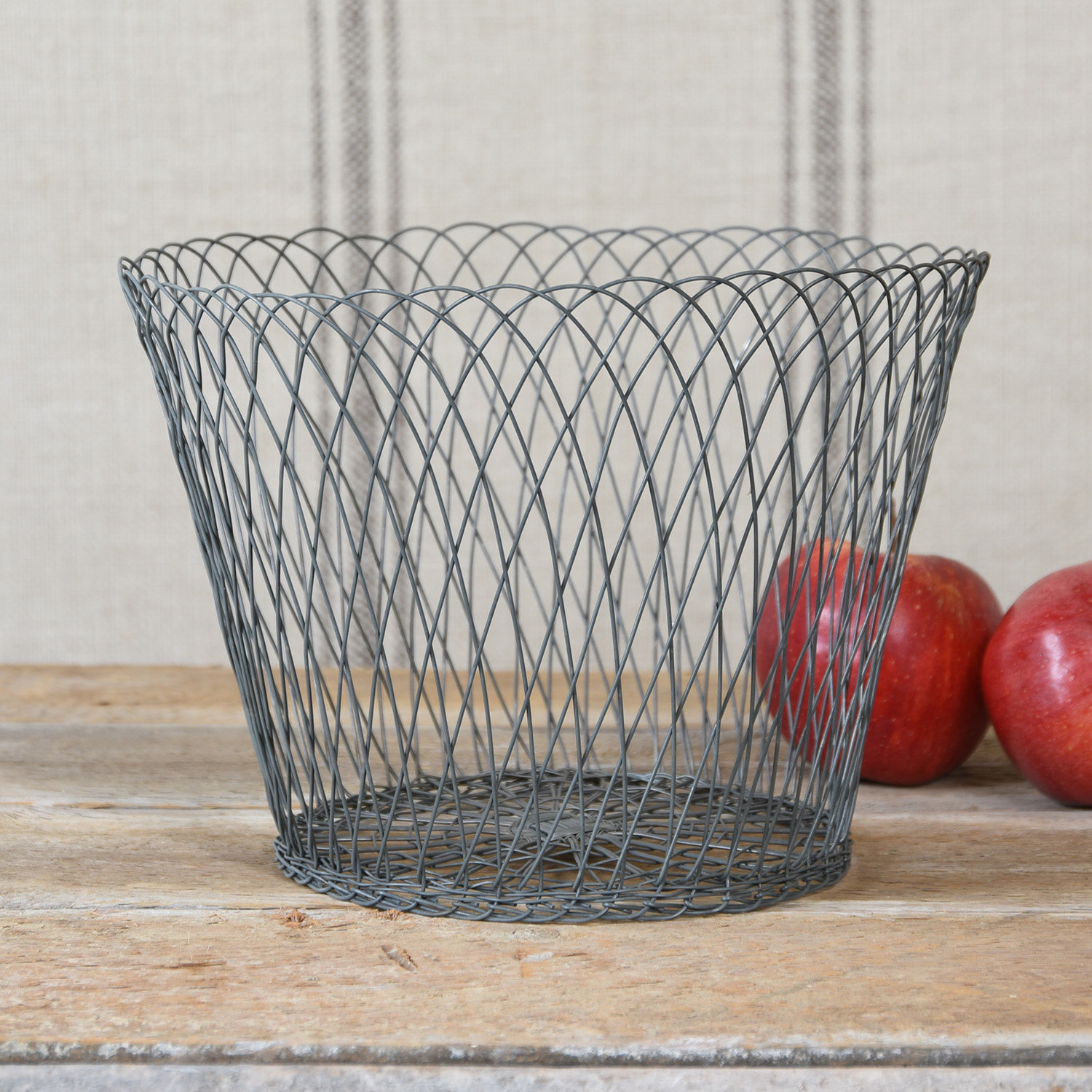 Gracie Oaks Tulle Metal/Wire Basket | Wayfair