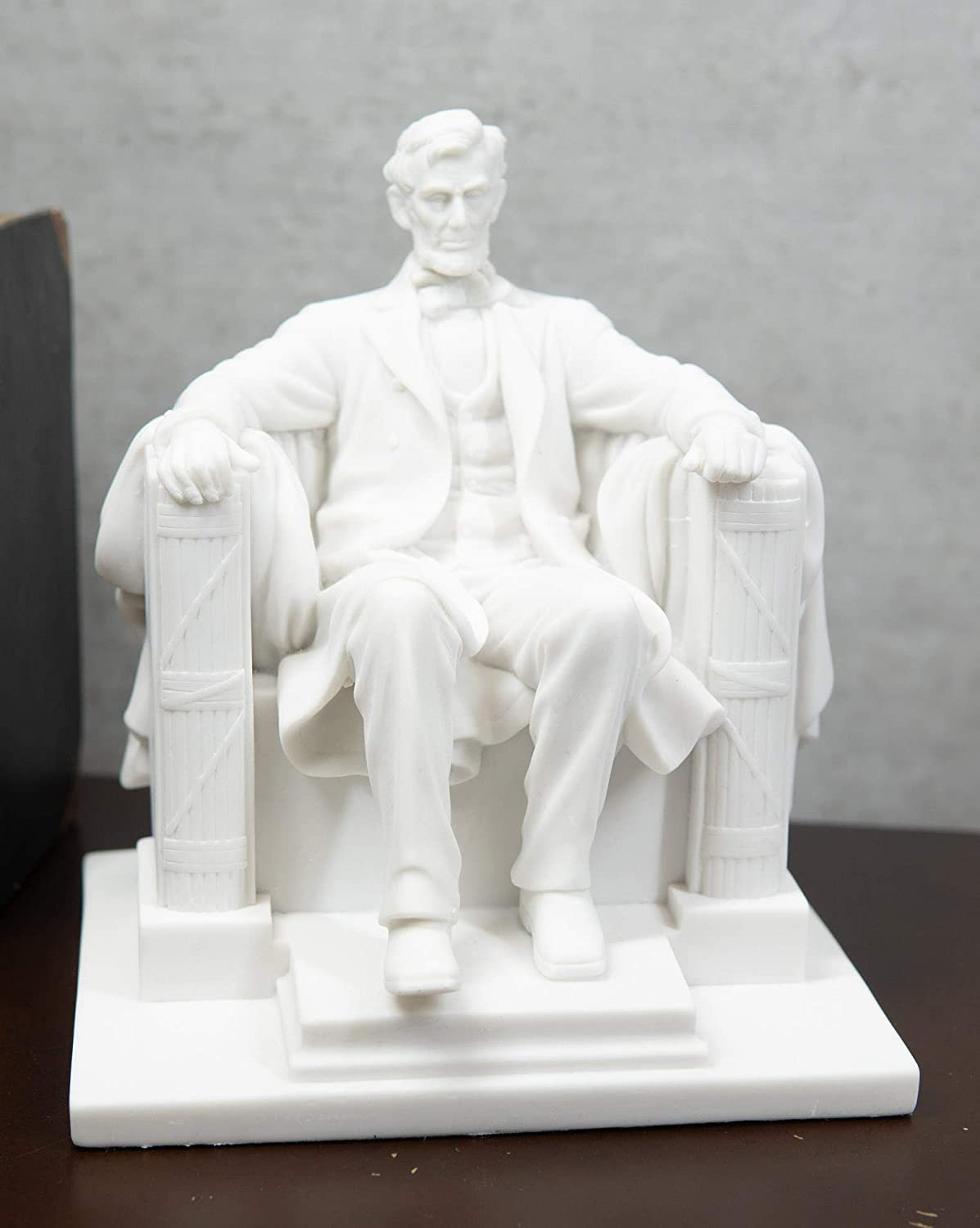 Darby Home Co Mousseau Atlantic Seated Abraham Lincoln Figurine 8" H ...