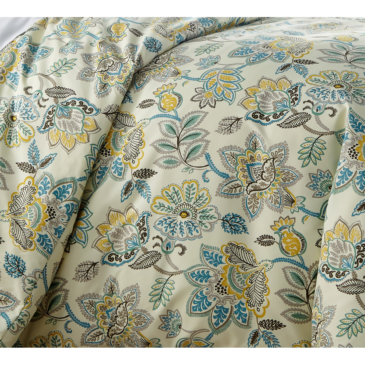 SouthShore Fine Linens Wanderlust Down Alternate Oversized Comforter ...