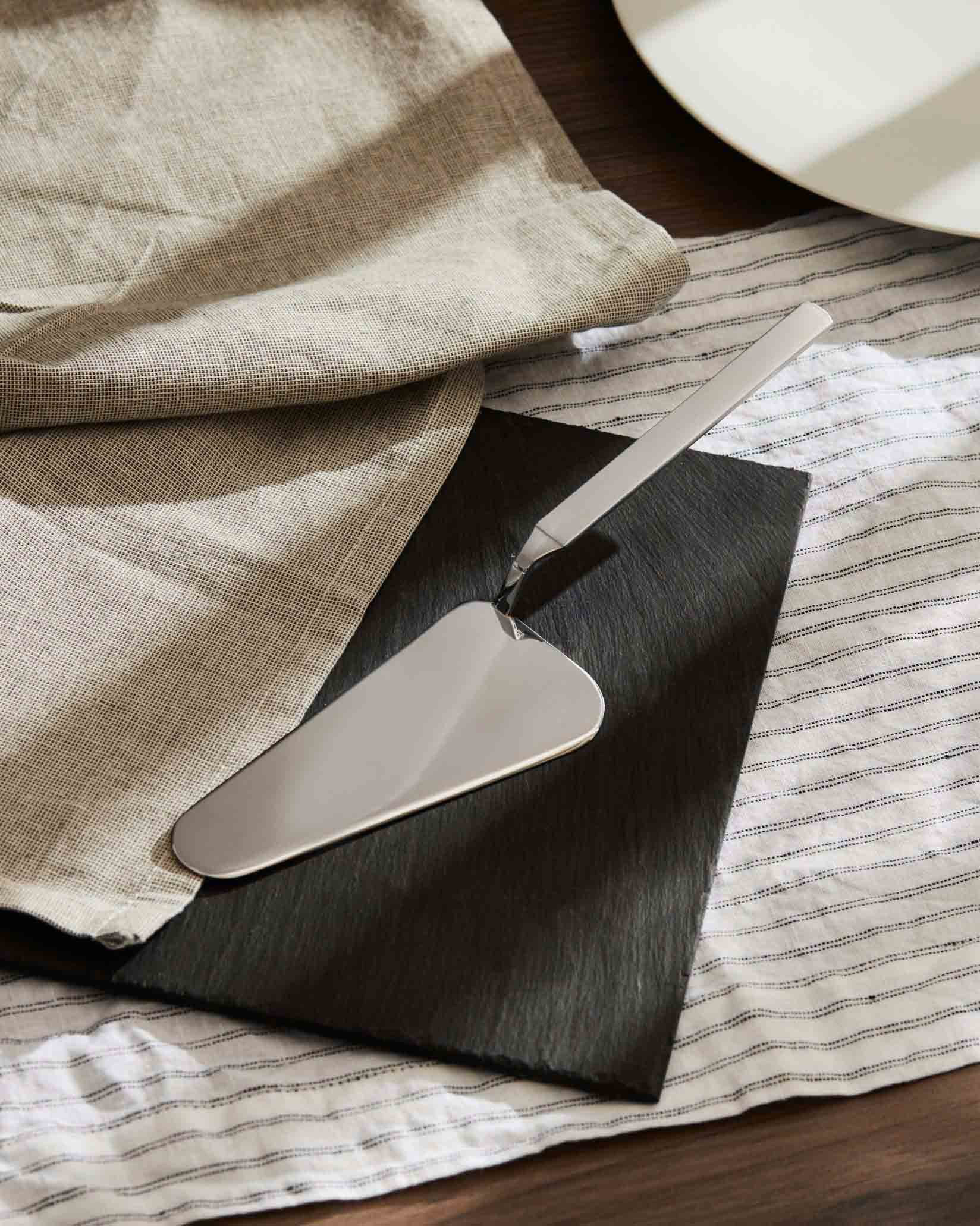 Alessi Dry Cake Server | Wayfair