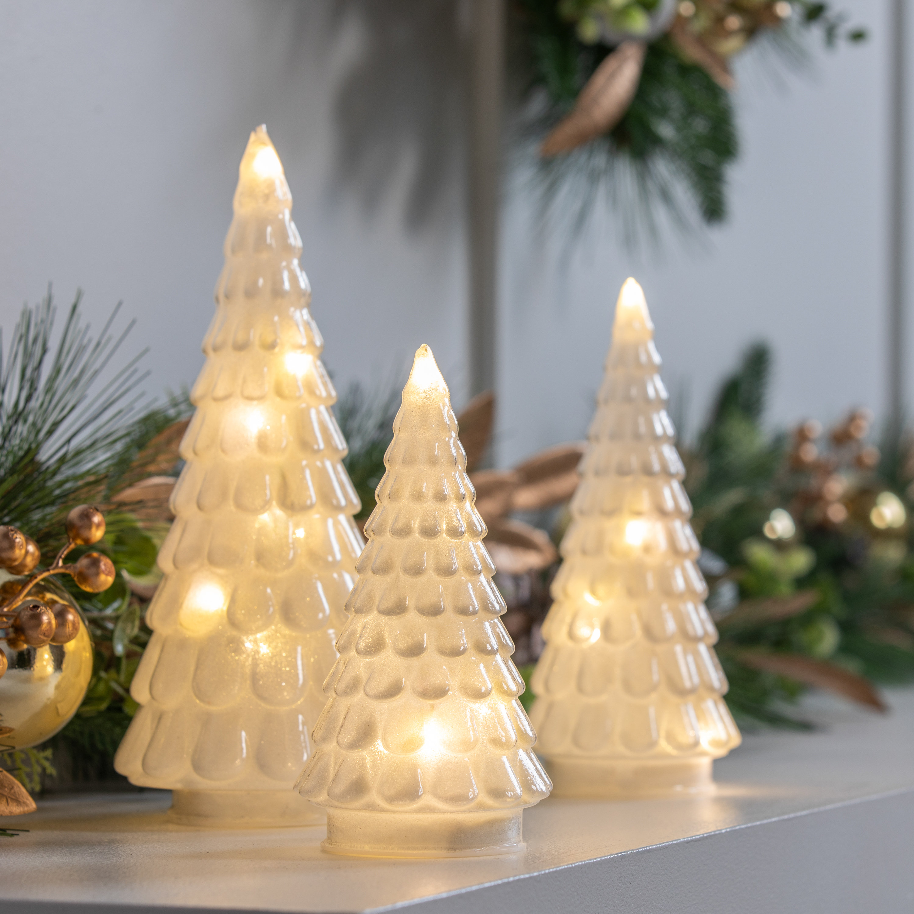 The Holiday Aisle® LED Glass Tree Table Decor Set of 3, White | Wayfair