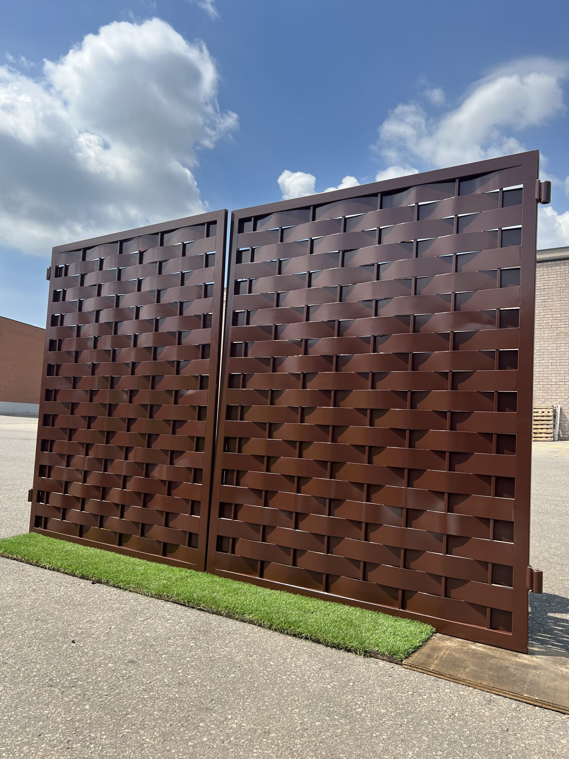 TAIMCO Metal Gate - Wayfair Canada