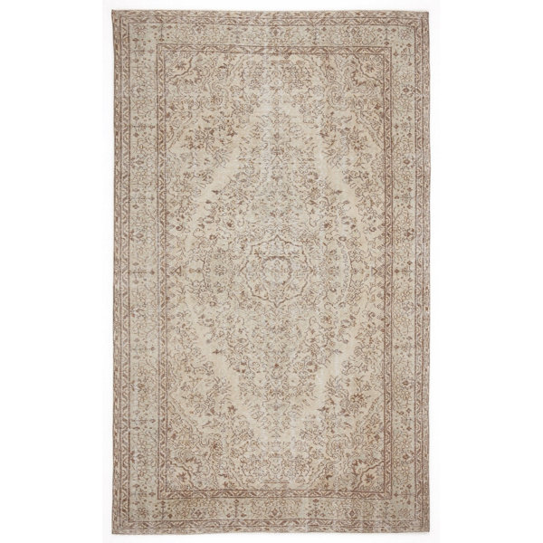 Latitude Vive Round Danien Hand Knotted Area Rug | Wayfair.co.uk