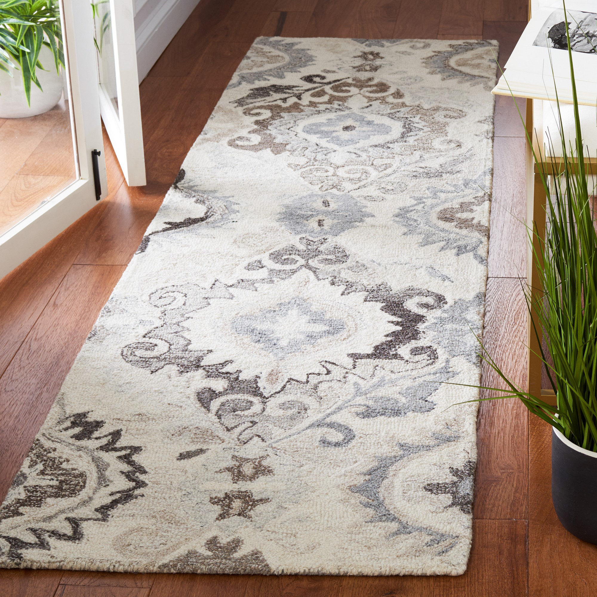 Ophelia & Co. Kirkwood Oriental Handmade Tufted Wool Ivory/Gray Area ...