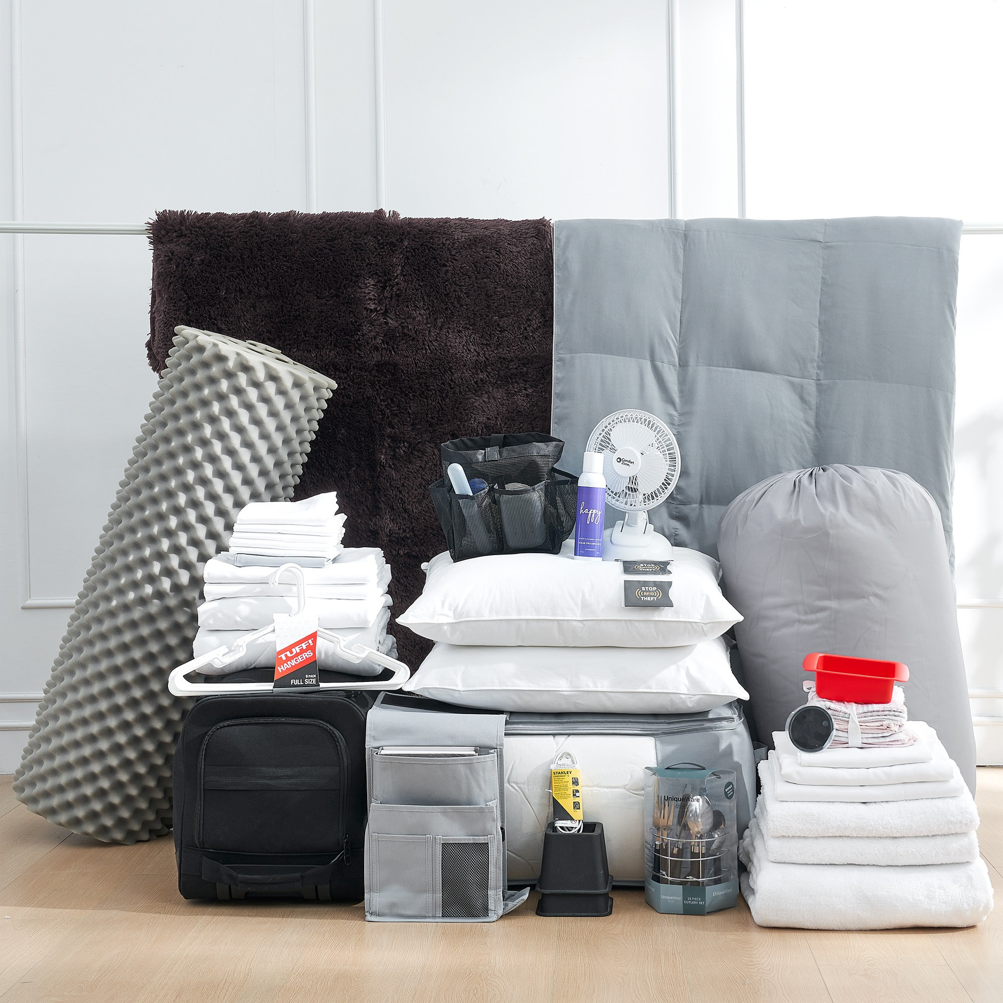 DormCo Packs Designer Twin XL Comforter + Complete College Essentials ...