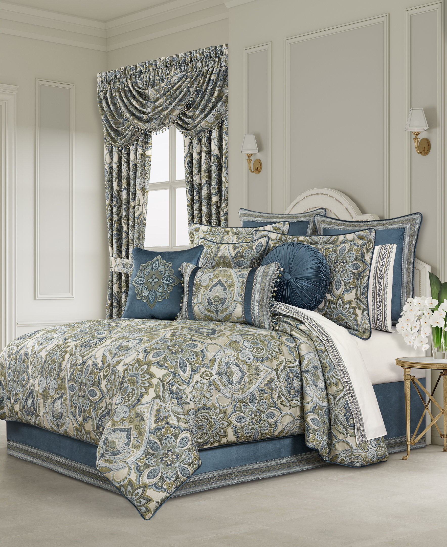 J. Queen New York Anzalone Queen 4Pc. Comforter Set Spa & Reviews ...