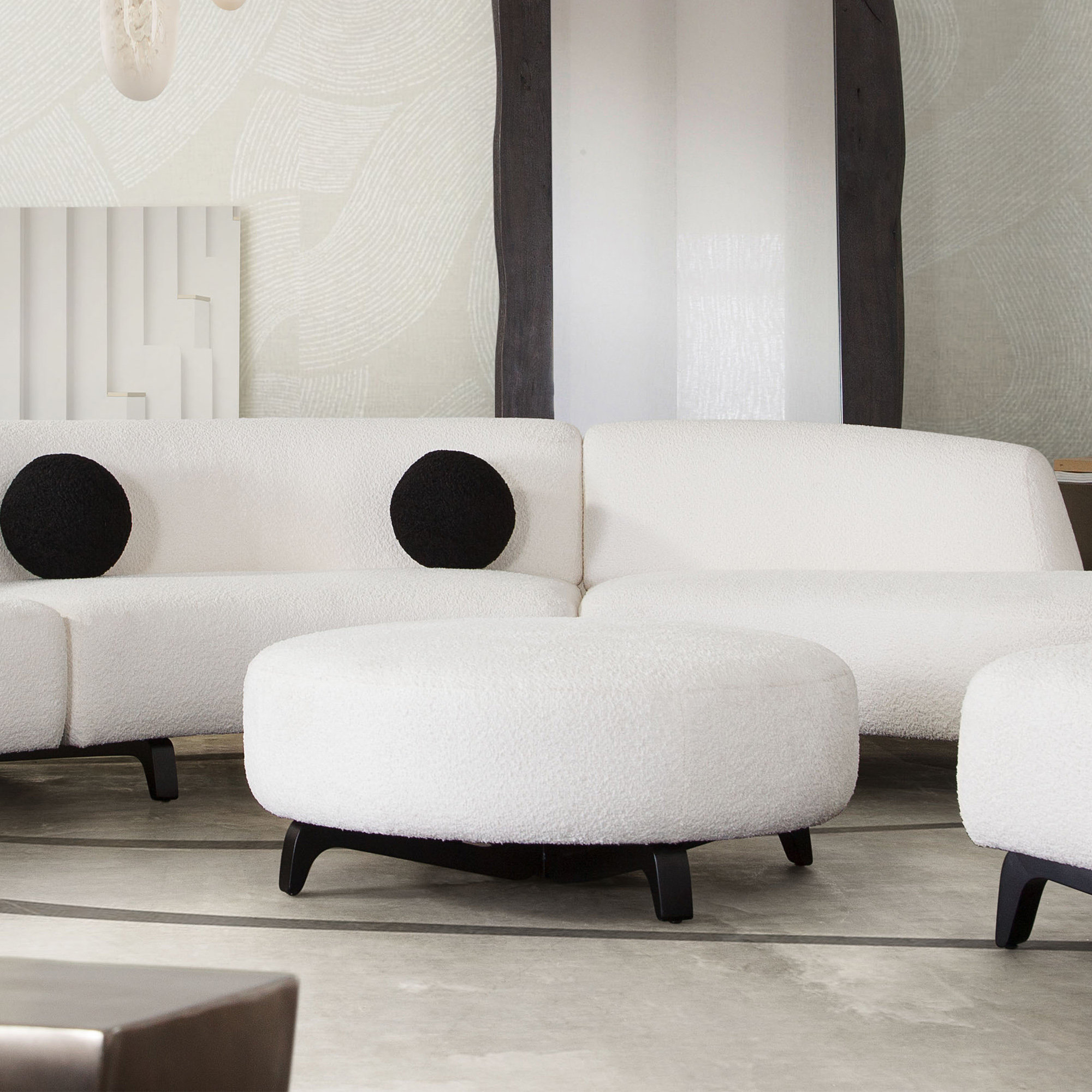 Diamond Sofa Vesper Round Ottoman In Faux White Shearling W/ Black Wood ...