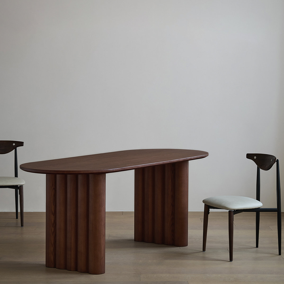 Organix Pattern 94.49" Brown Minimalist Pine Oval Dining Table ...