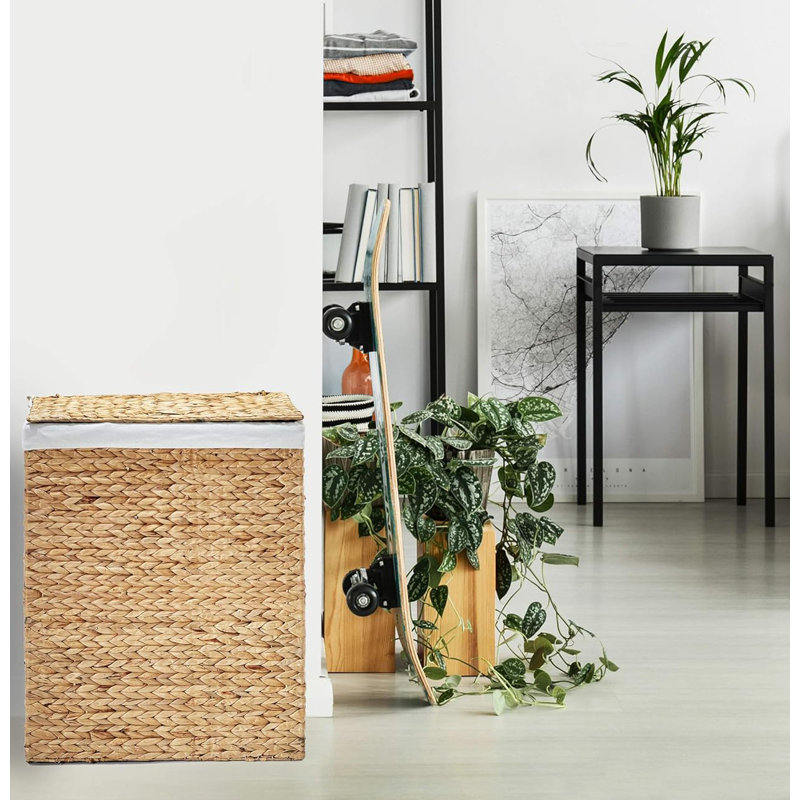 Seville Classics Sustainable Handwoven Lidded Hamper Sorter, Water ...