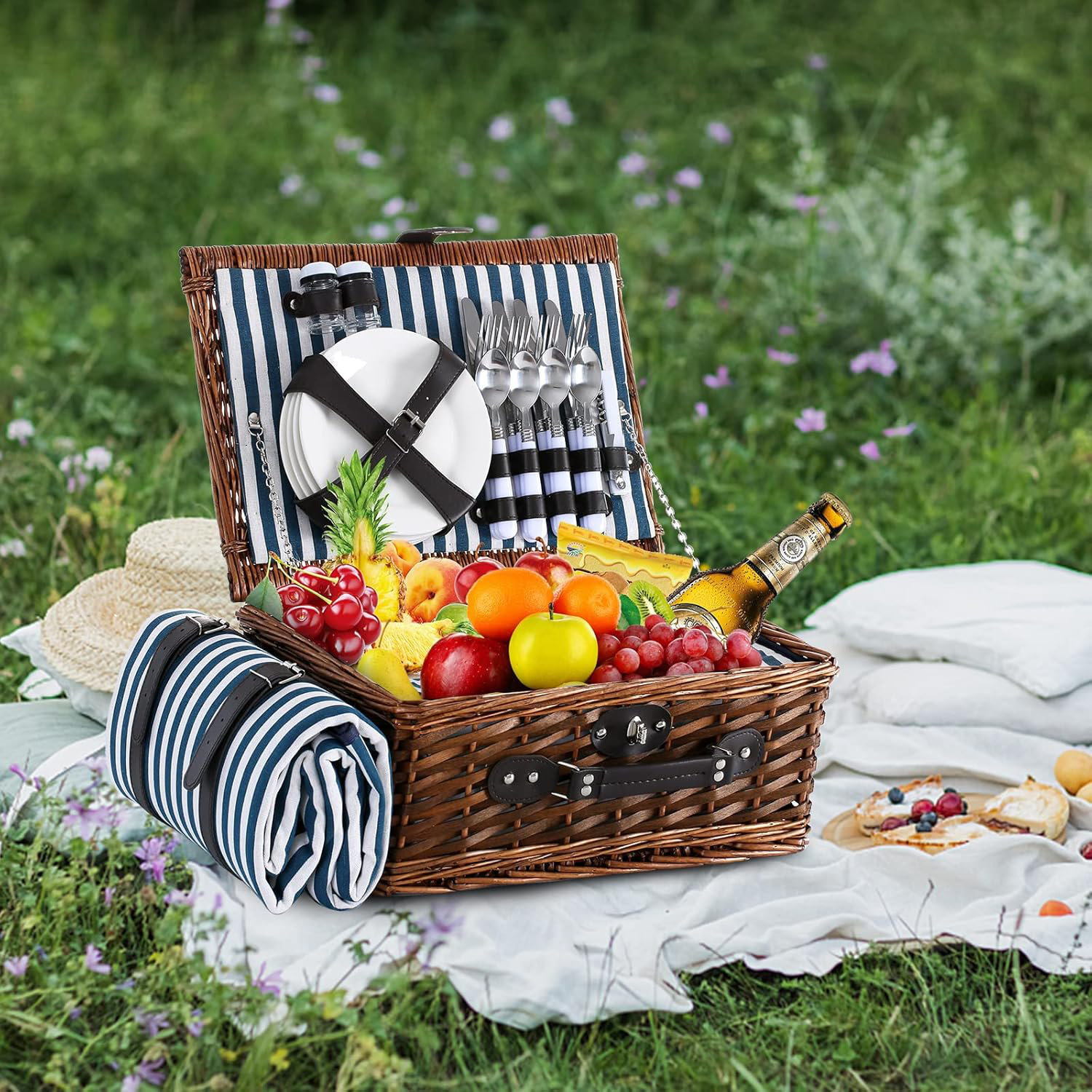 Bayou Breeze Picnic Basket For 4 Persons With Waterproof Picnic Blanket ...