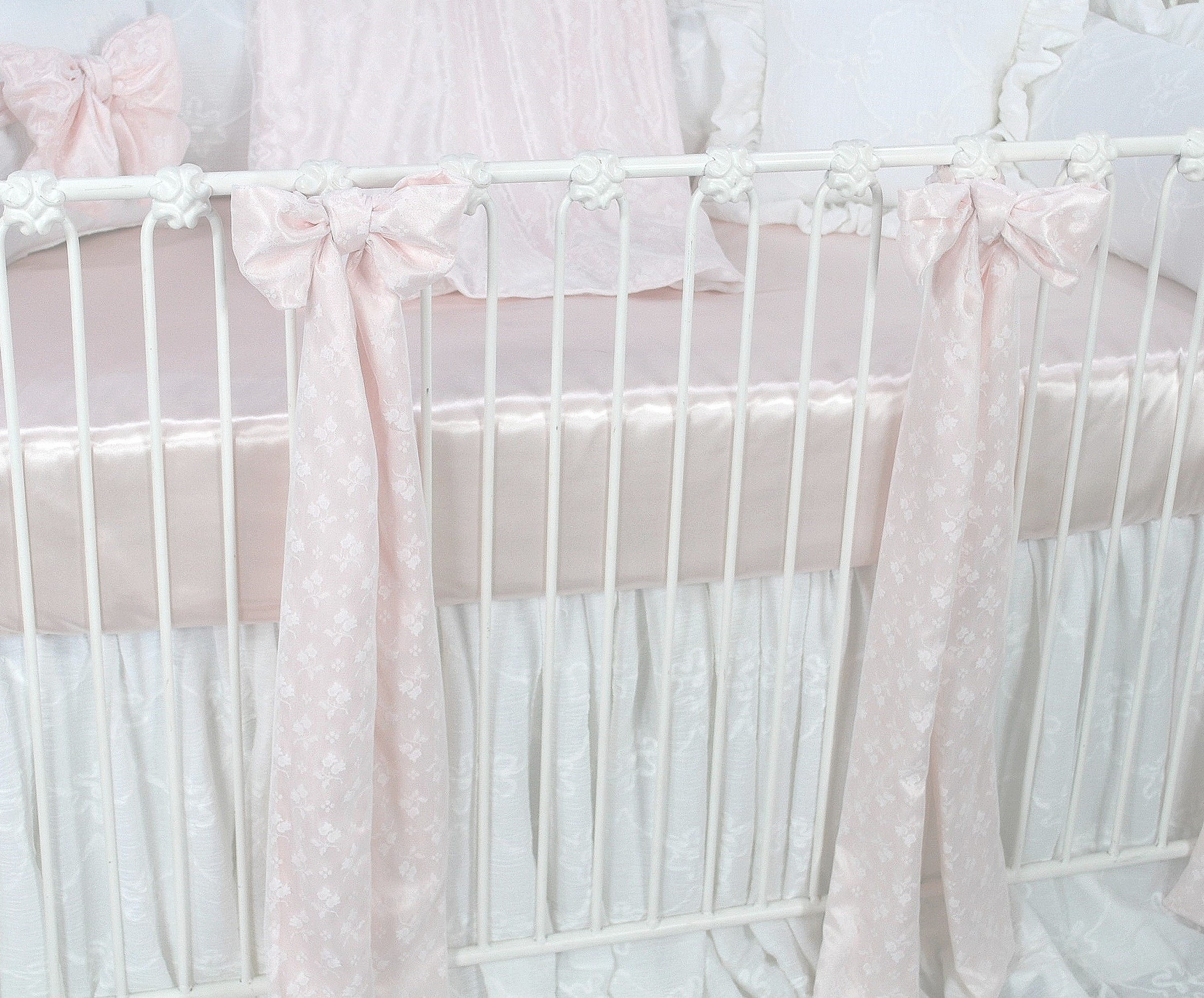 Blueberrie Kids Lacey Pink Crib Sheet | Wayfair