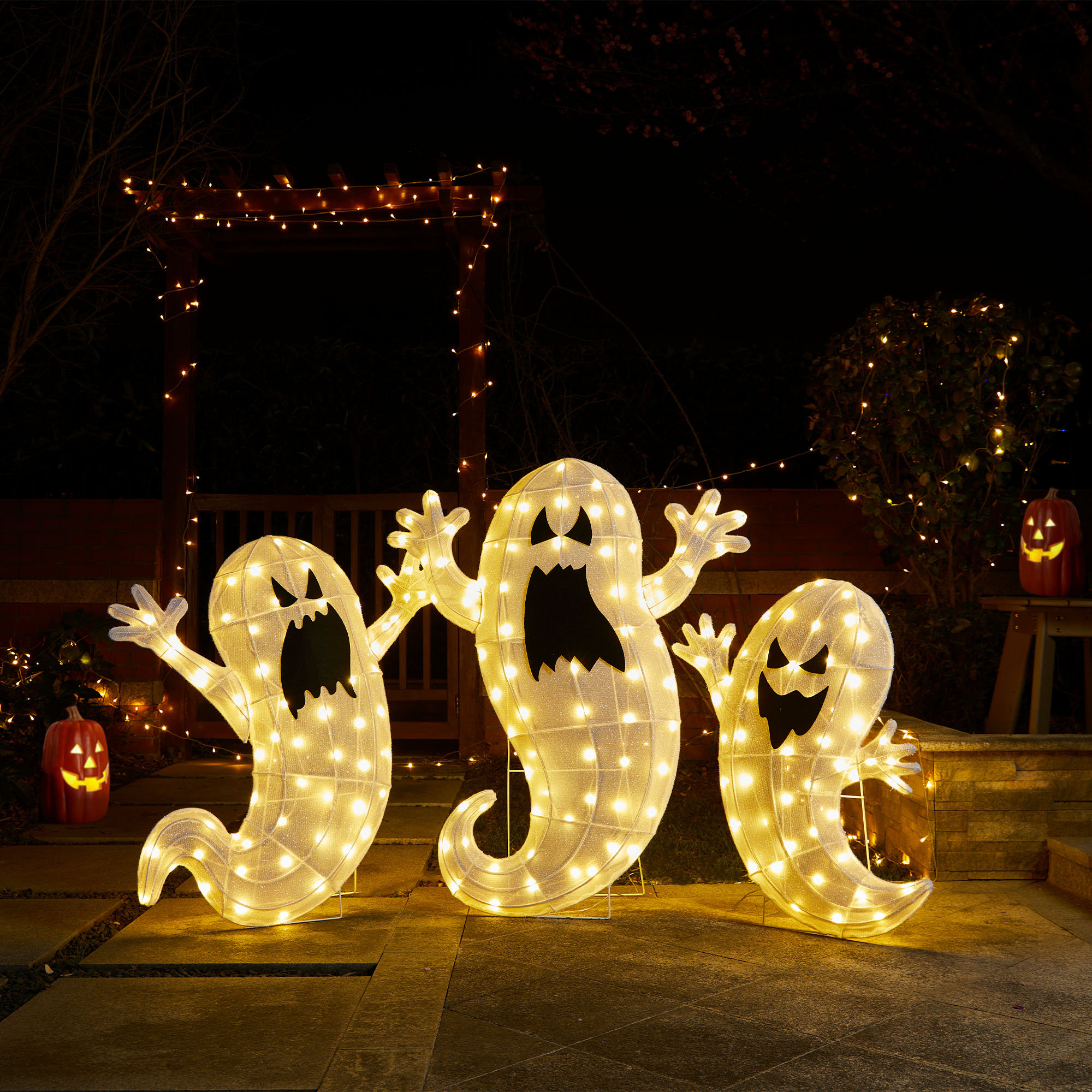 One Allium Way Set Of 3 Lighted Halloween 2.5D Ghosts Family Outdoor ...