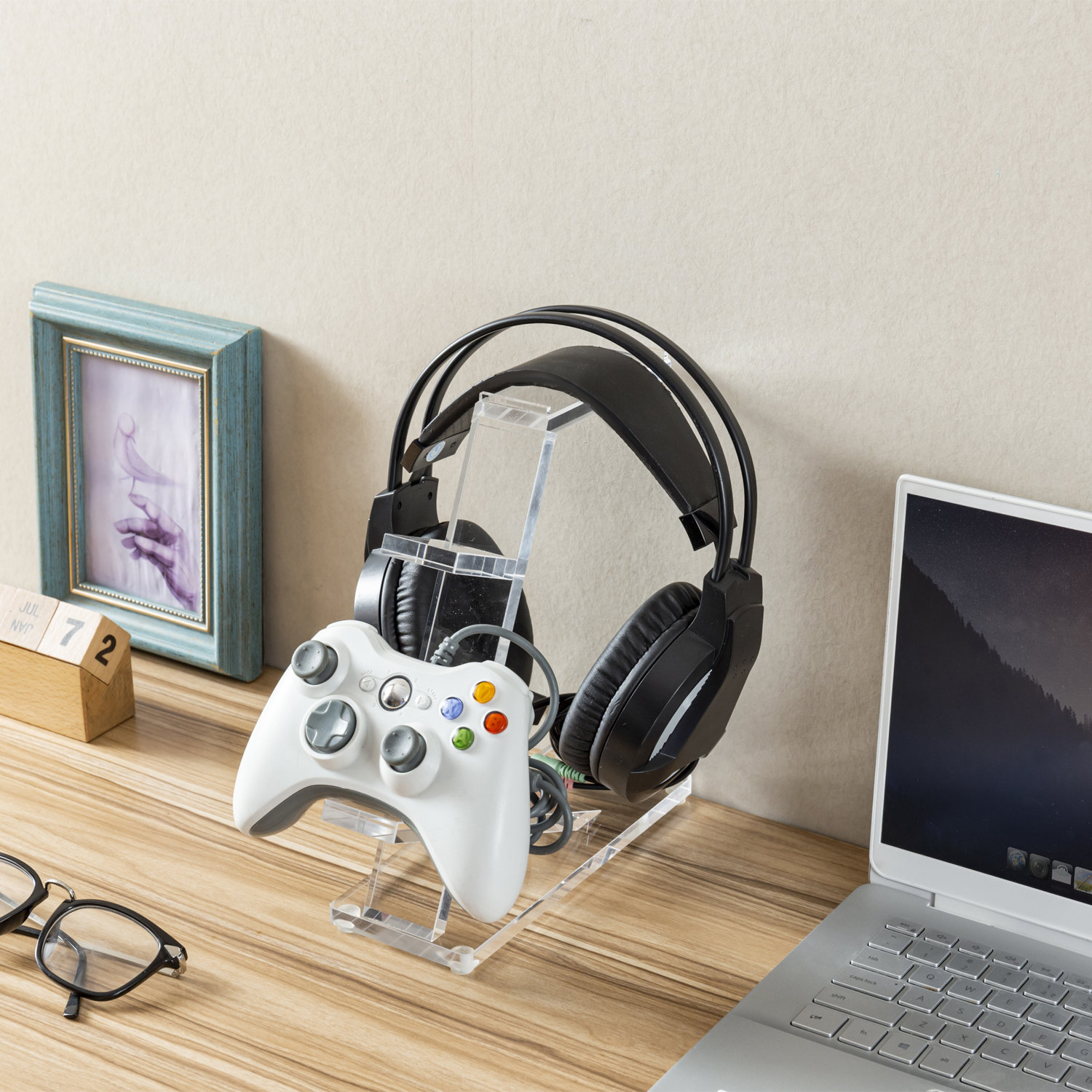 MY GIFT Acrylic Tabletop Audio Rack Headphone Stand | Wayfair.co.uk