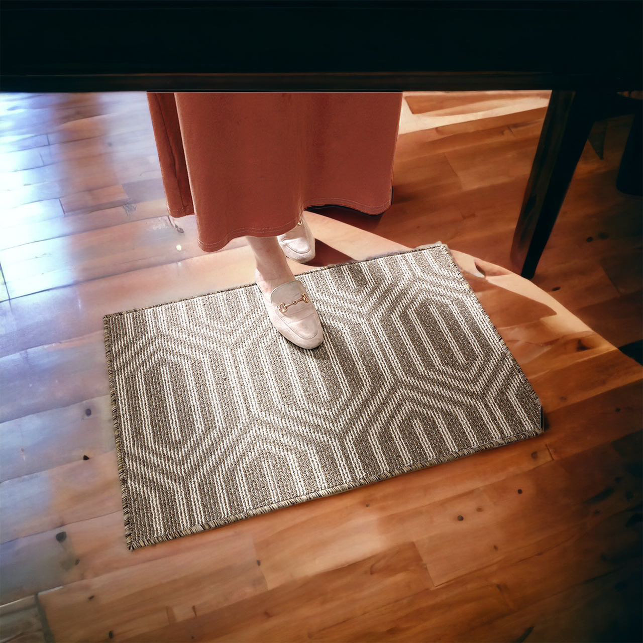 George Oliver Delvale Geometric Shapes Bath Rug | Wayfair