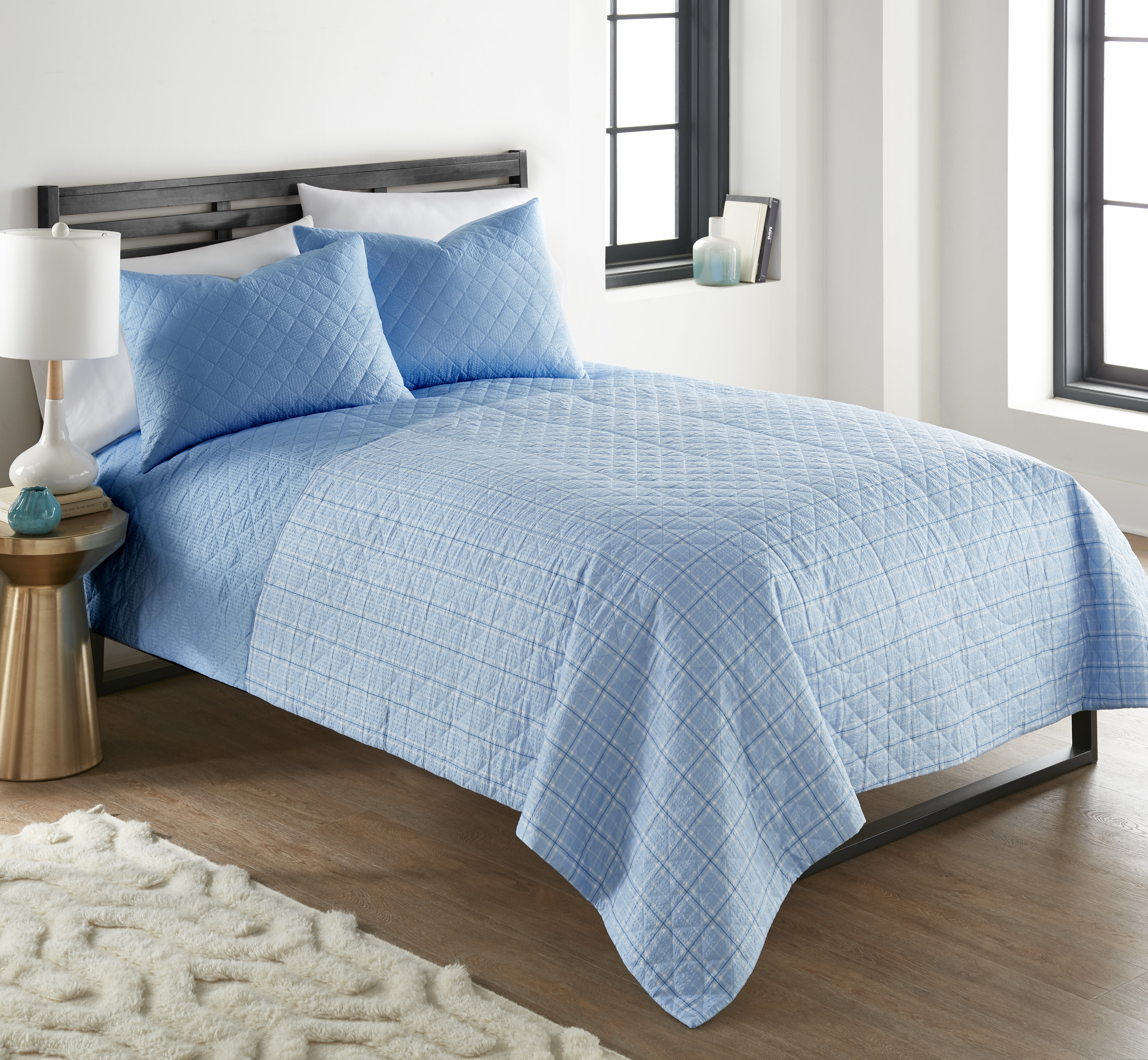 Shavel Home Products Jiaxu Reversible Quilt Set | Wayfair