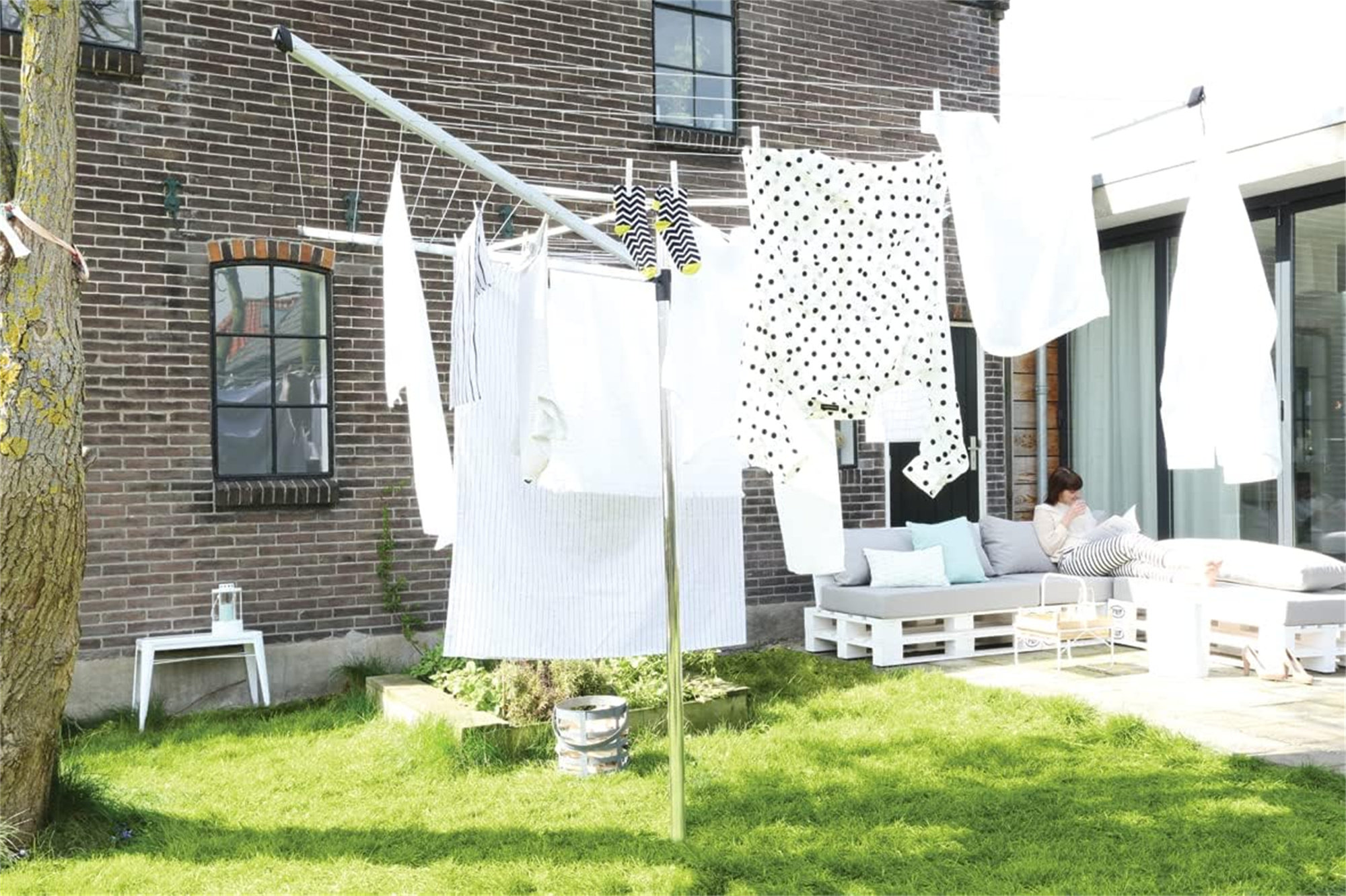 doitbest Outdoor 4 Arm Spinning Clothesline - 131 Ft, Rotating Drying ...