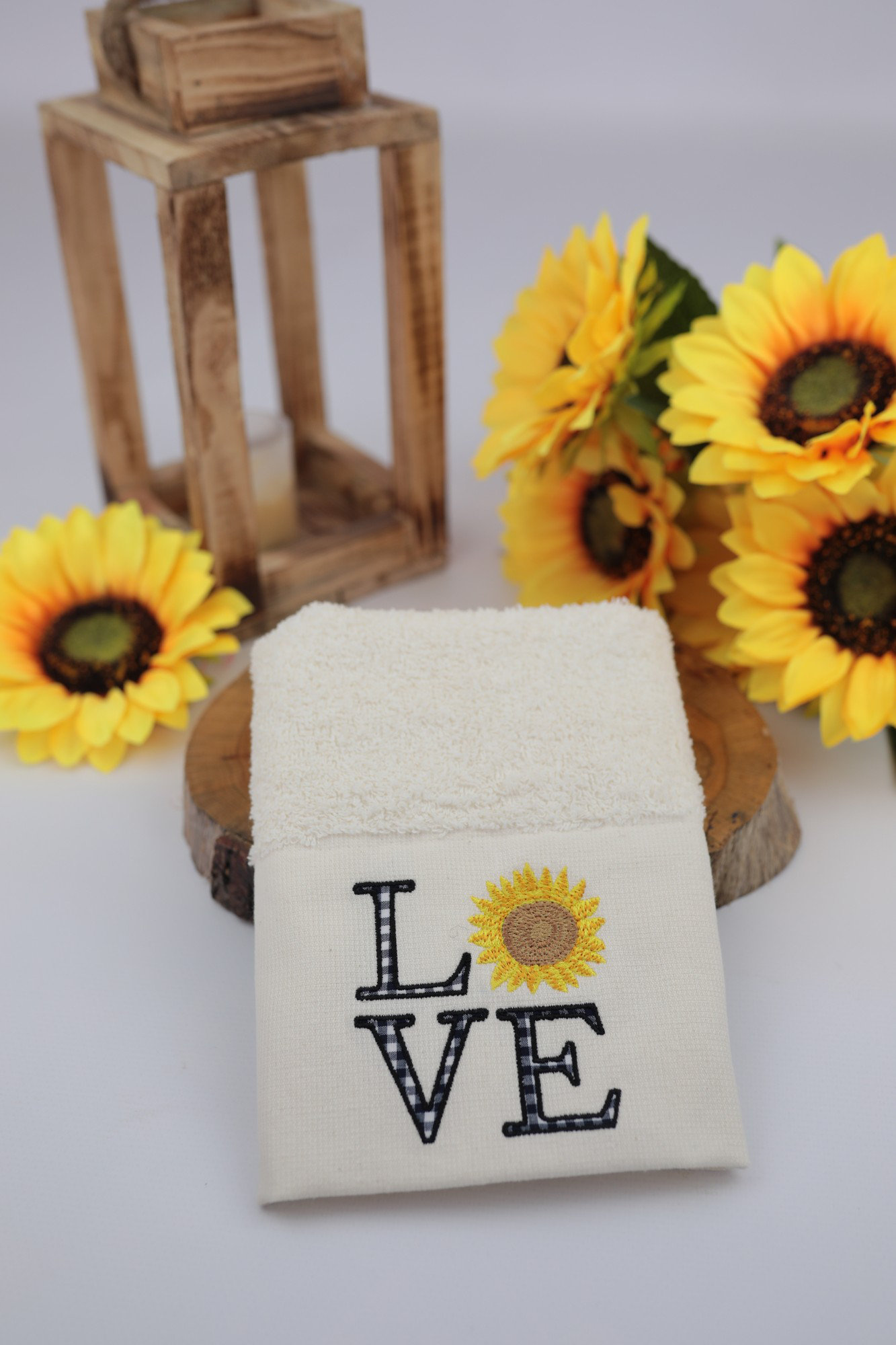 East Urban Home Beonka 100% Cotton Fingertip Towel | Wayfair