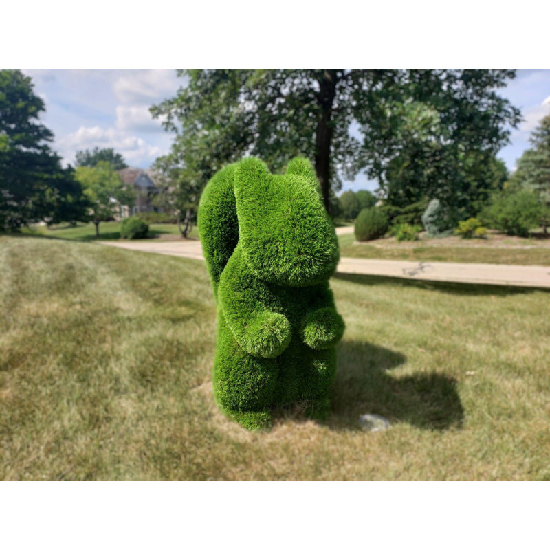 Loon Peak® Outdoor Animal Squirrel Topiary Green Figures | Wayfair
