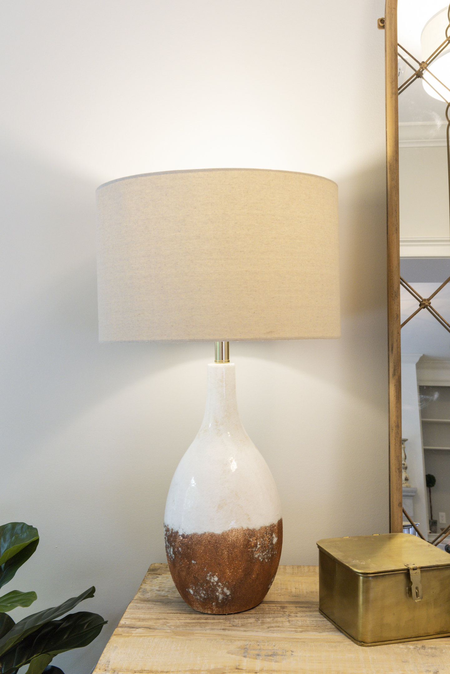 Union Rustic Leedom Ceramic Table Lamp with Linen Shade "& Reviews ...