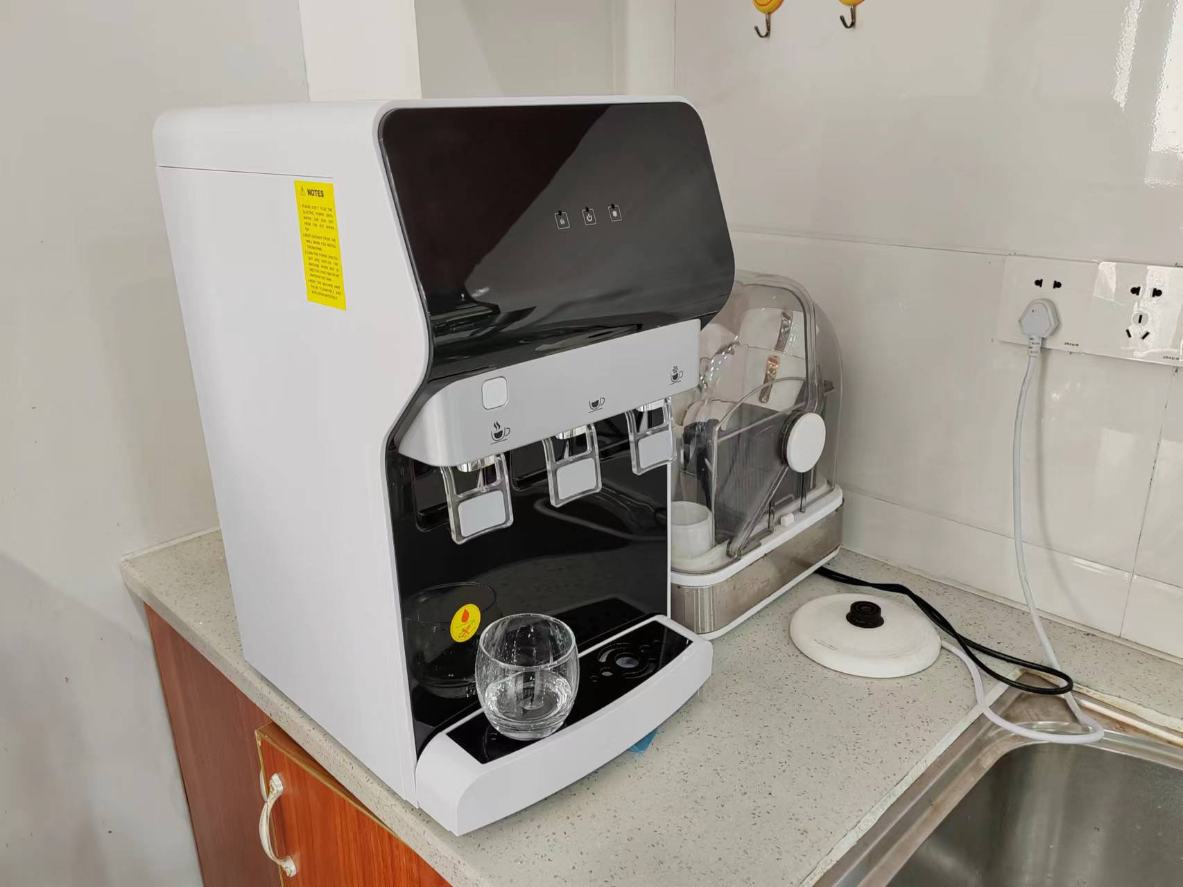 Soopyk Black Countertop Bottleless Electric Filtered Water Dispenser ...