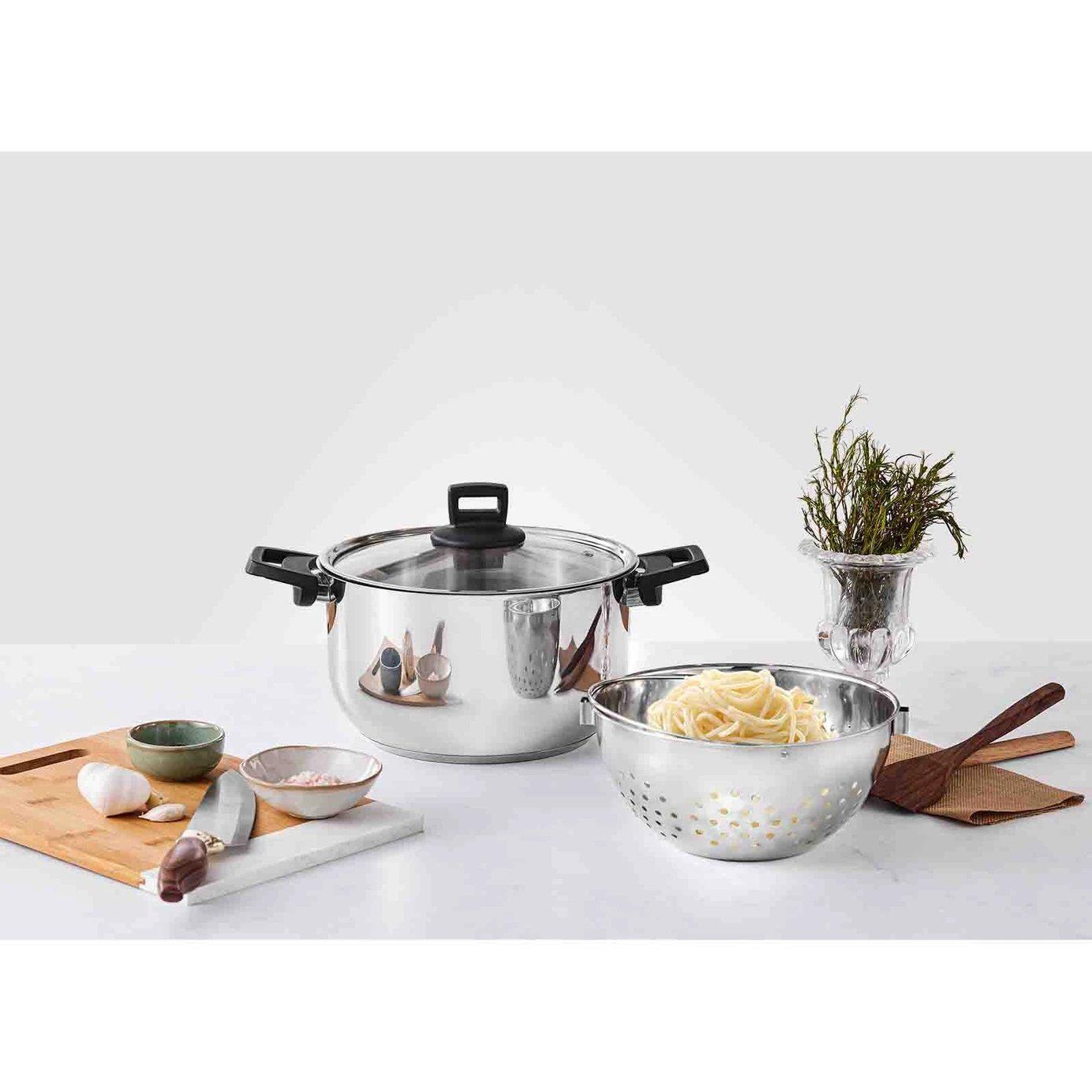 East Urban Home 2.7 qt. Stainless Steel Stock Pot with Lid | Wayfair