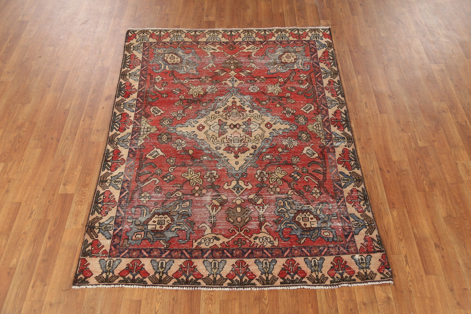 Isabelline Handmade Wool Traditional Rug 5x6 | Wayfair
