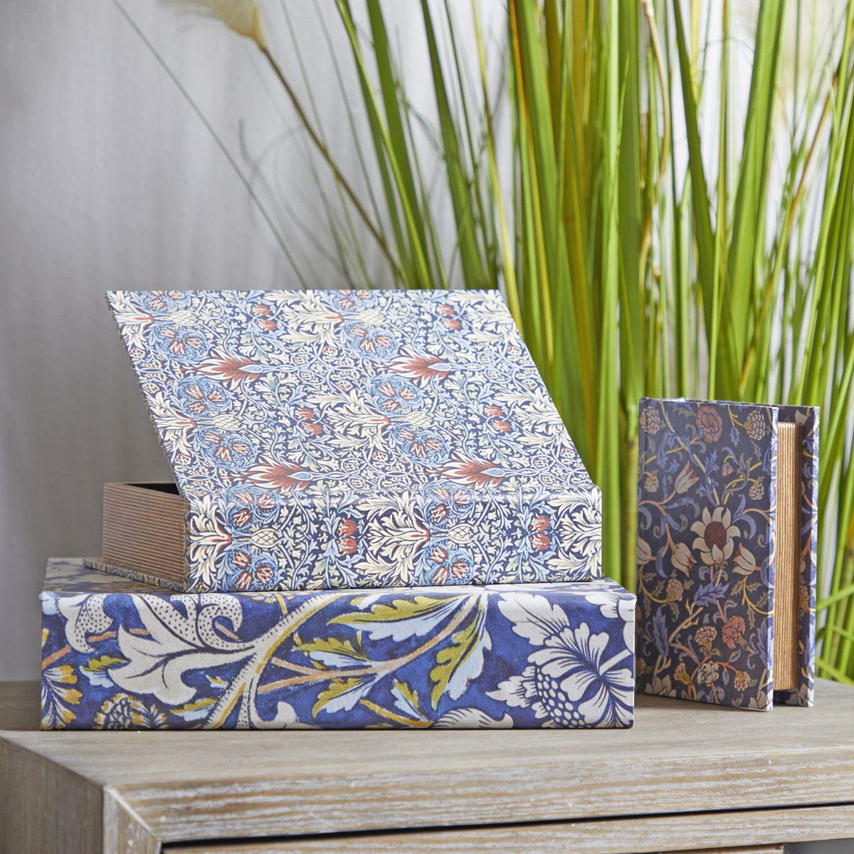 Lark Manor™ Traditional Book Box & Reviews | Wayfair